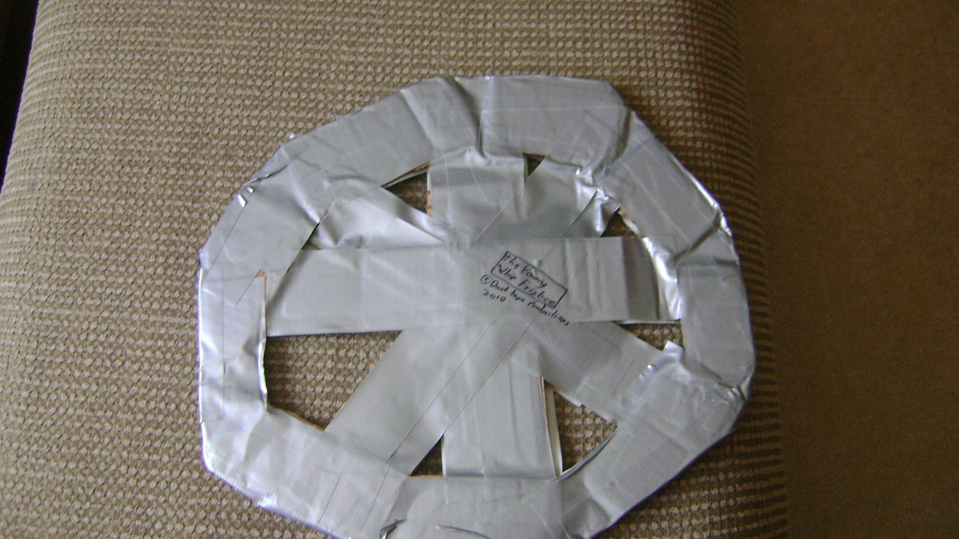 The Bouncy Whip Frizbee - Instructables