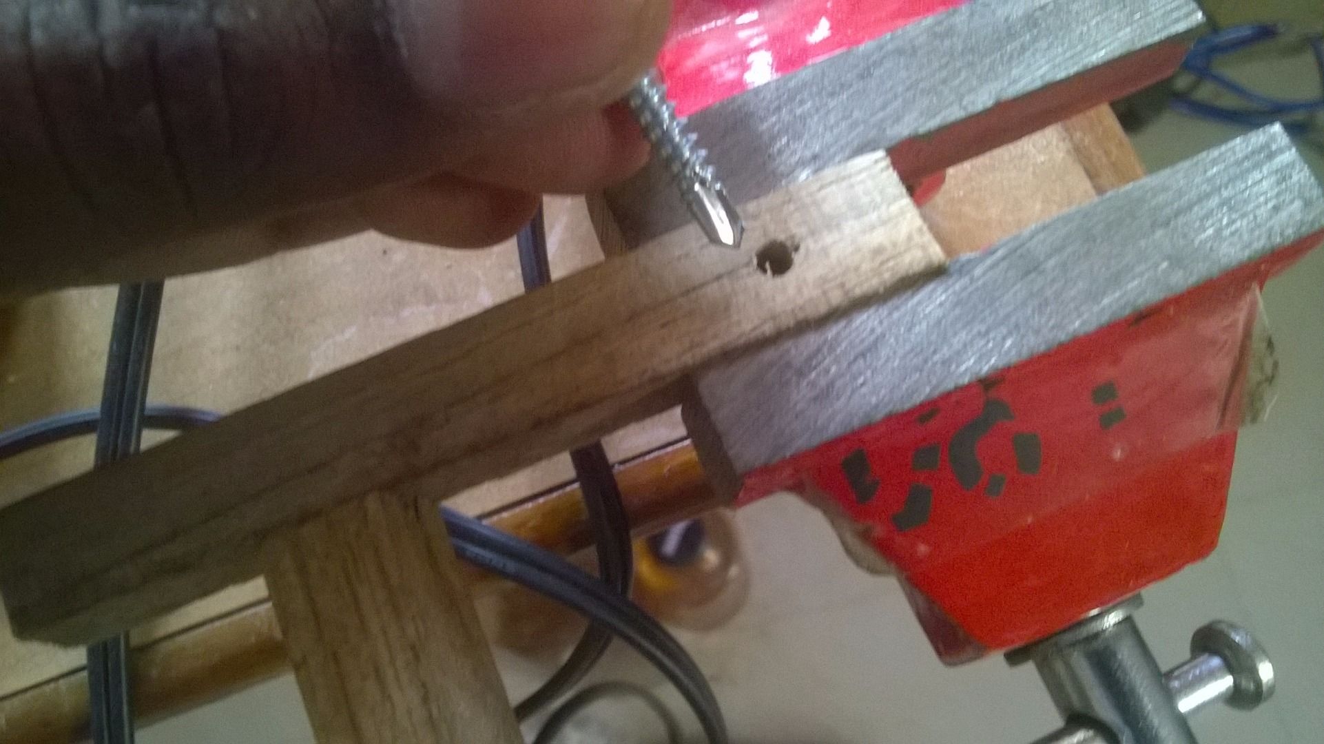 EXTRA HANDS FOR SOLDERING - OCTOPUS : 15 Steps (with Pictures ...