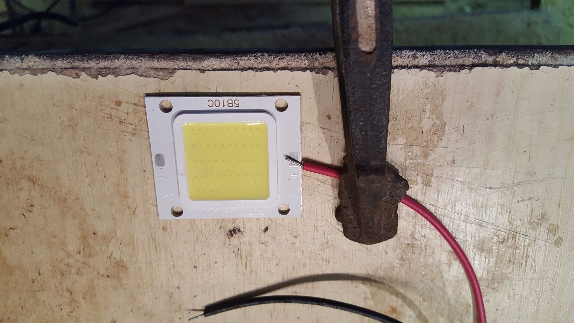 Make a Very Small Led Reflector : 5 Steps - Instructables