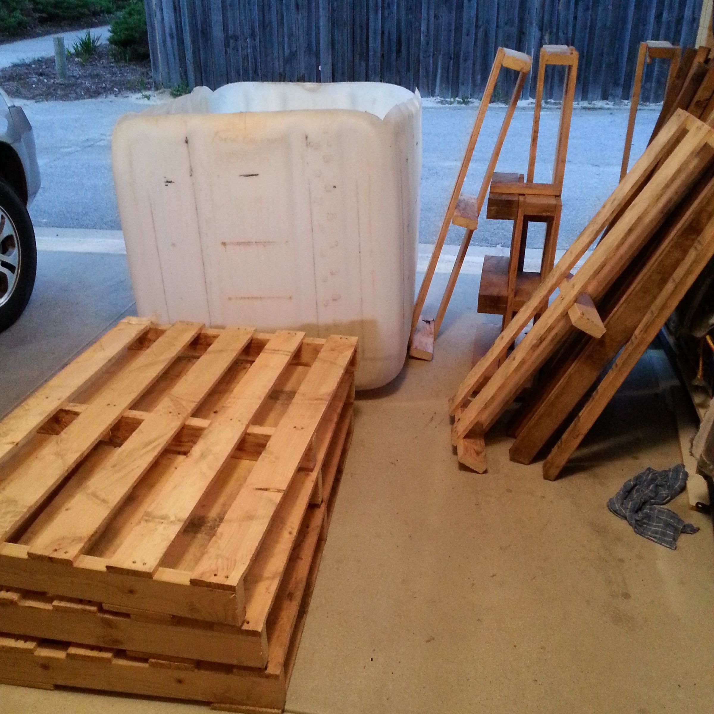 IBC Above Ground Plunge Pool : 9 Steps (with Pictures) - Instructables