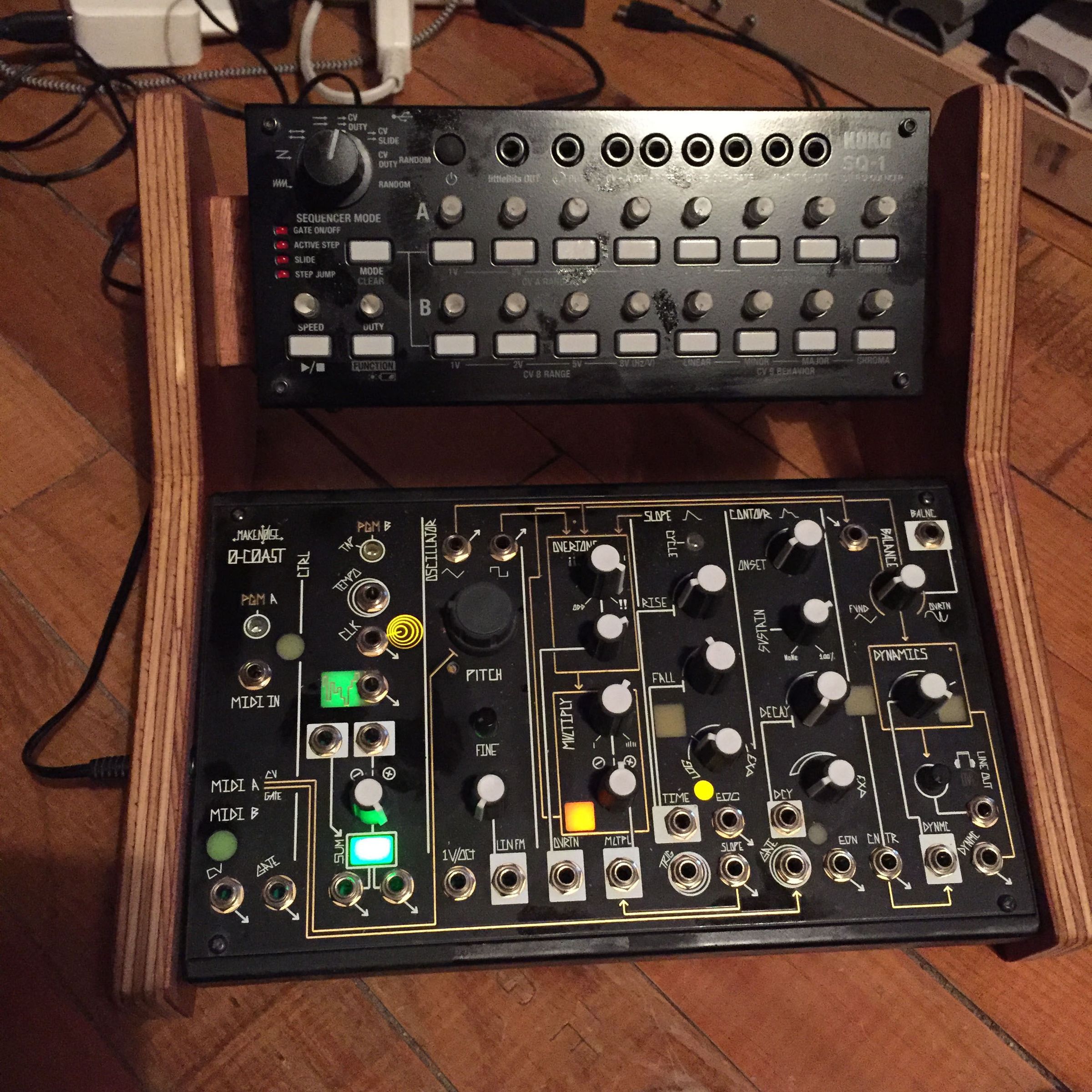 Dual Korg Volca Stand : 4 Steps (with Pictures) - Instructables