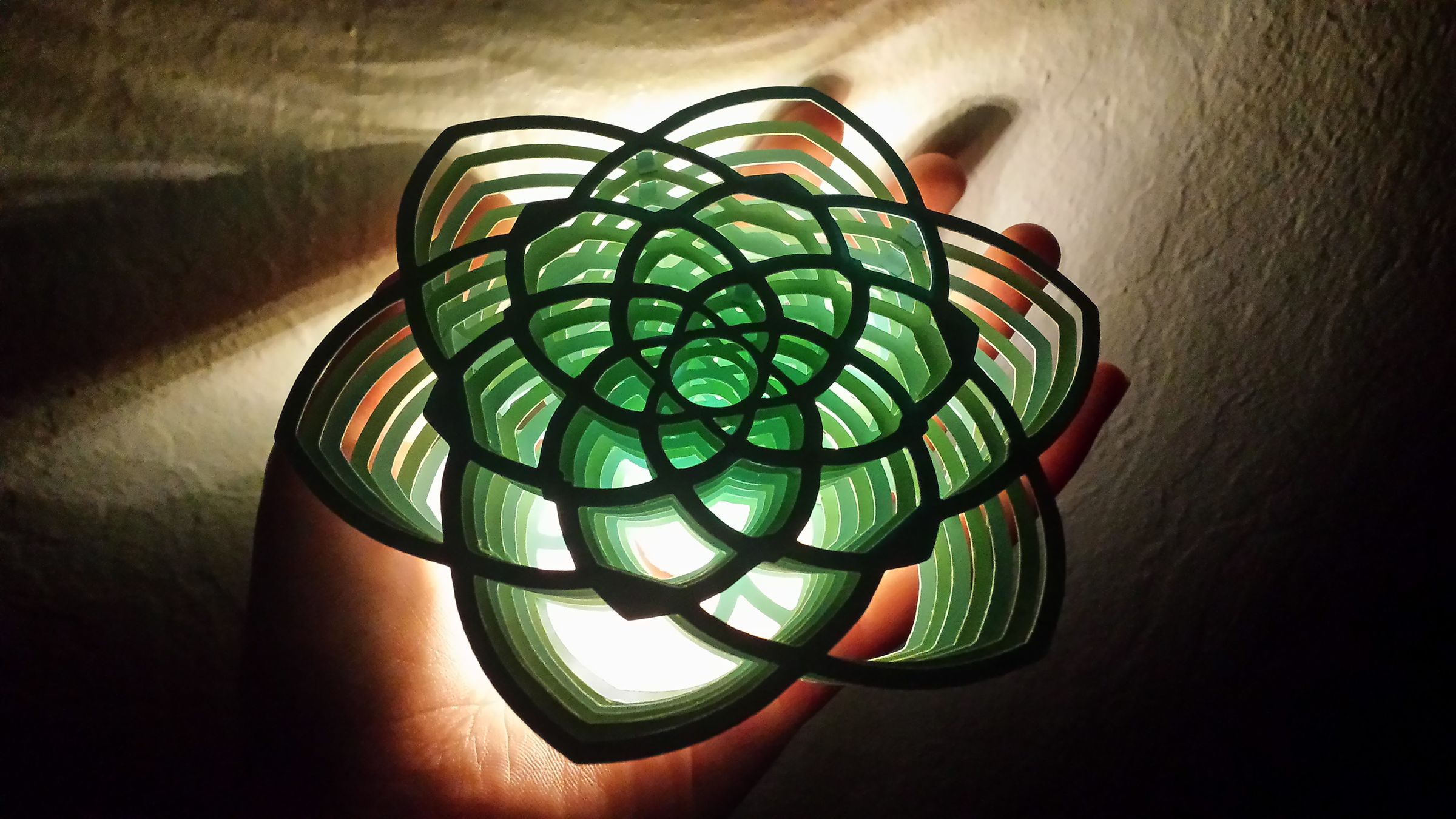 Layered Sculpture Lamps : 9 Steps (with Pictures) - Instructables