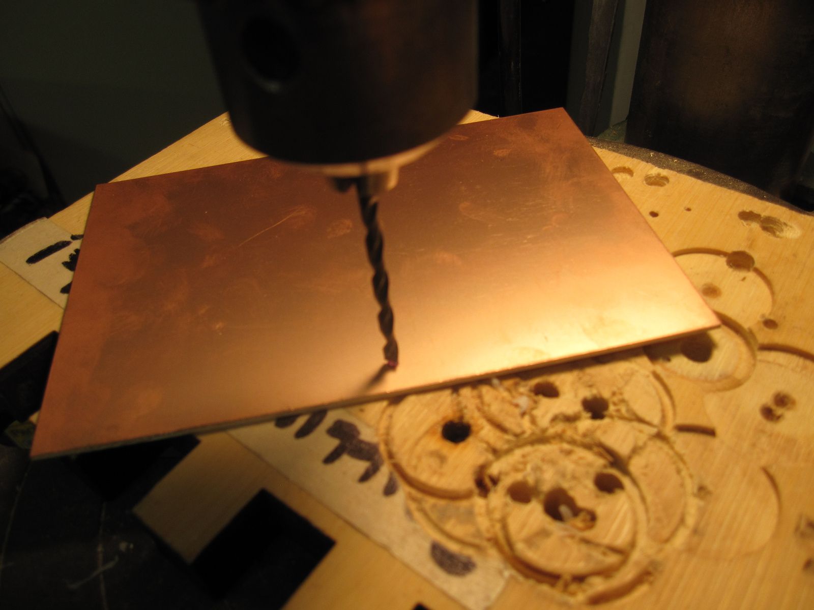 Make Your Own PCBs on an Inexpensive Desktop CNC Mill : 11 Steps ...