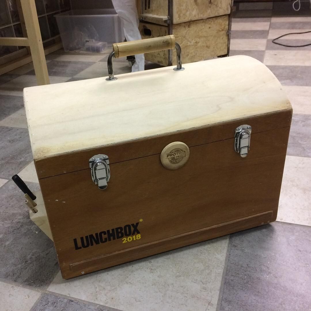 A Maker's Lunch Box : 12 Steps (with Pictures) - Instructables