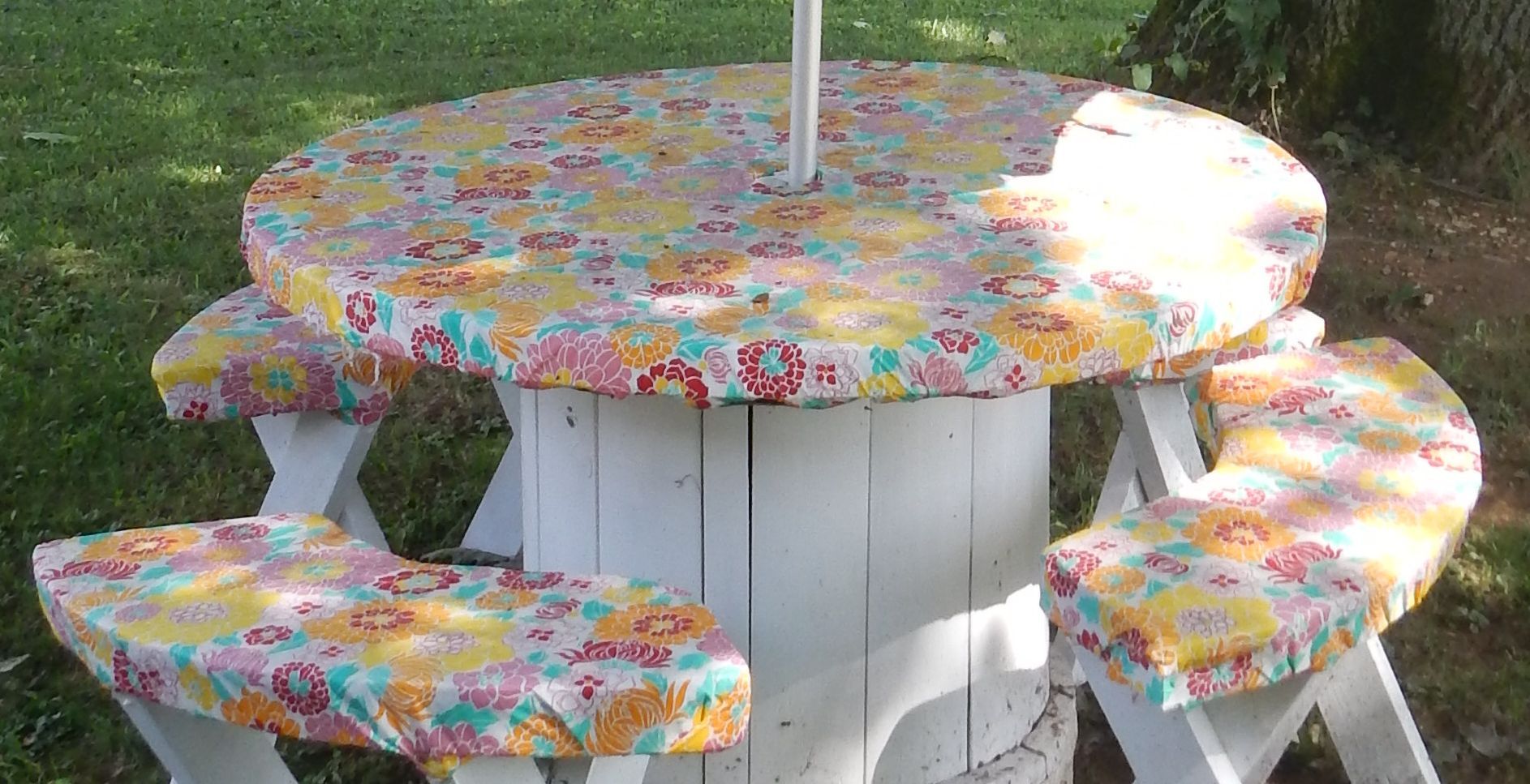 Reclaimed Cable Spool Into Cheap Picnic Table : 9 Steps (with Pictures ...