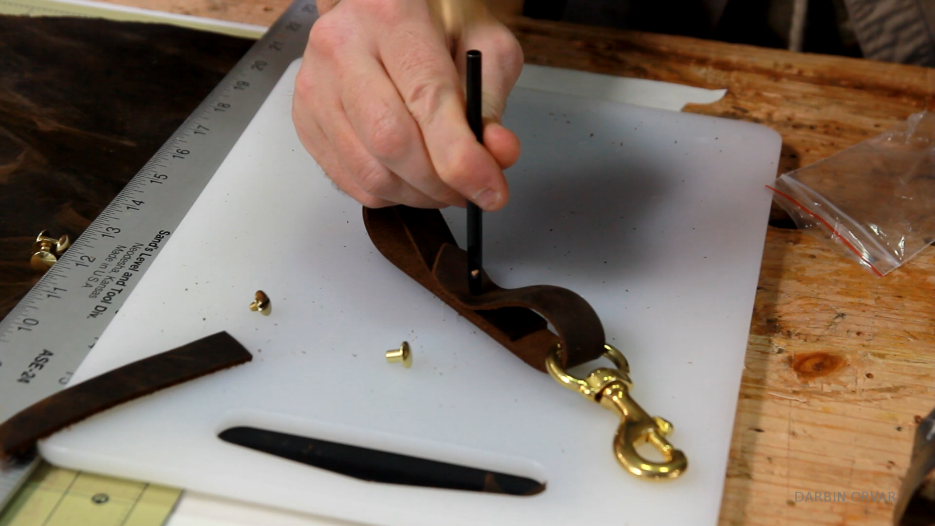 8 Easy DIY Leather Christmas Gifts : 9 Steps (with Pictures ...