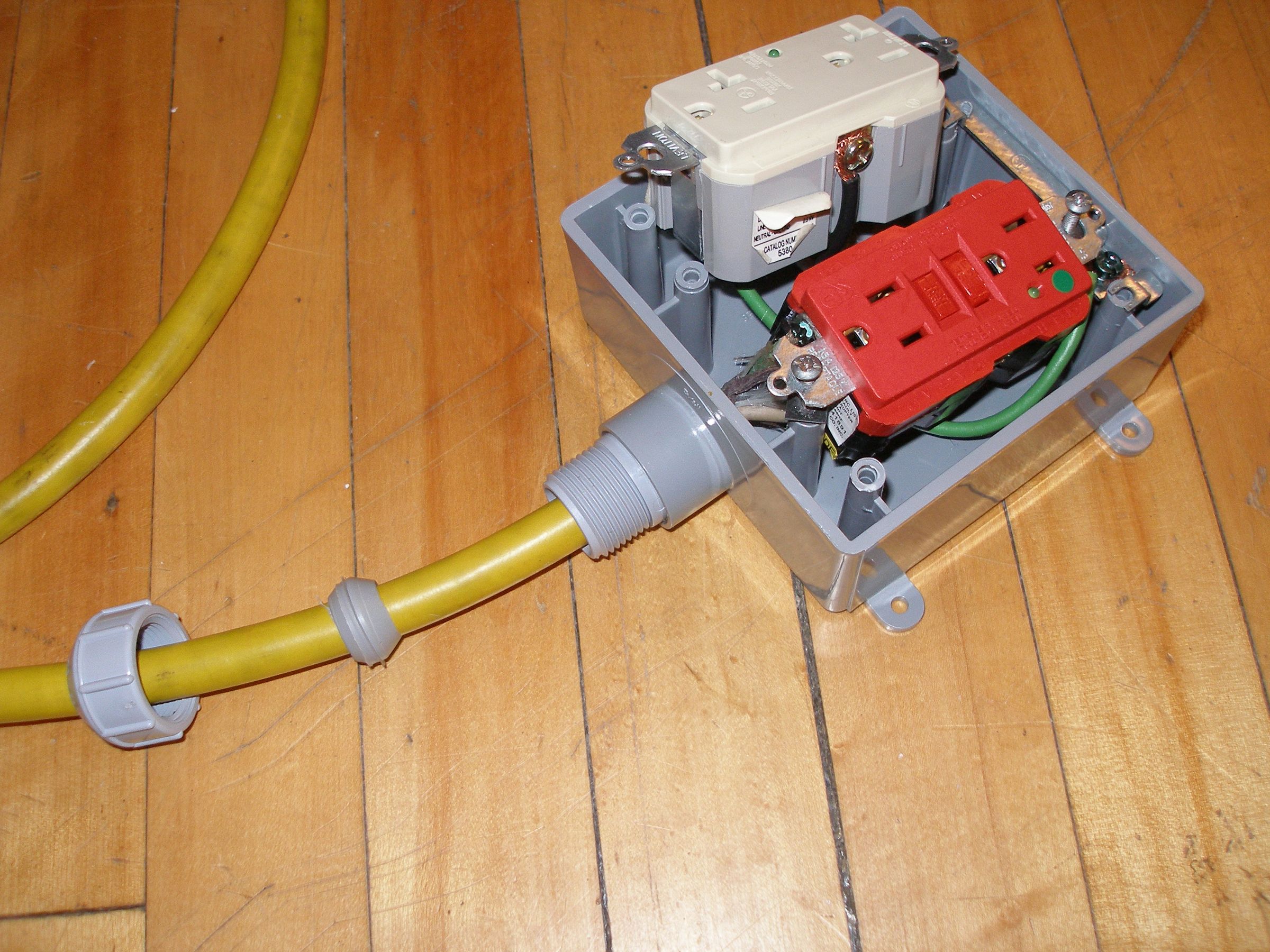 DIY Power Bar : 4 Steps (with Pictures) - Instructables