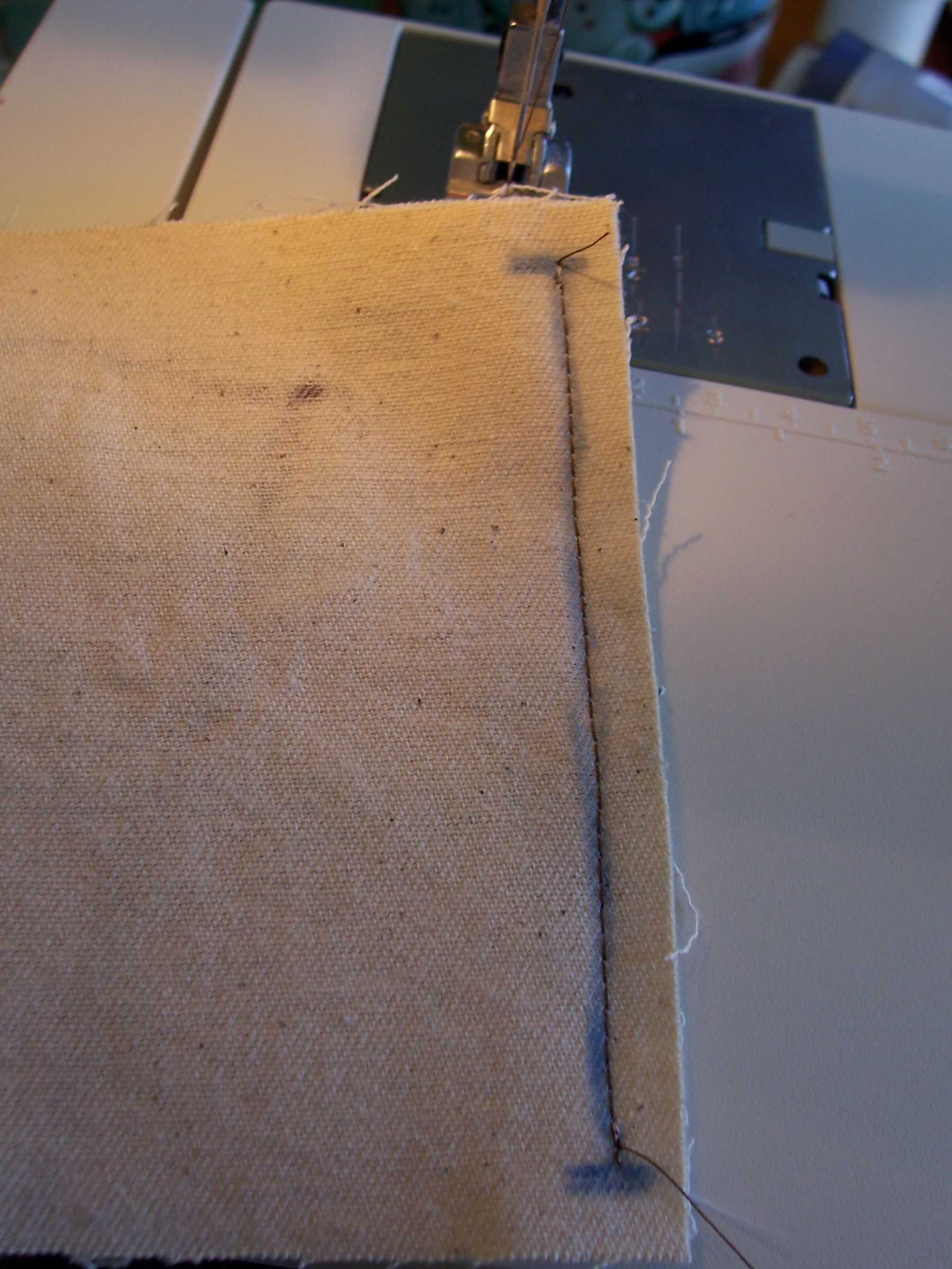 Sewing a Perfect 3-D Corner (for a Cube) : 5 Steps (with Pictures ...
