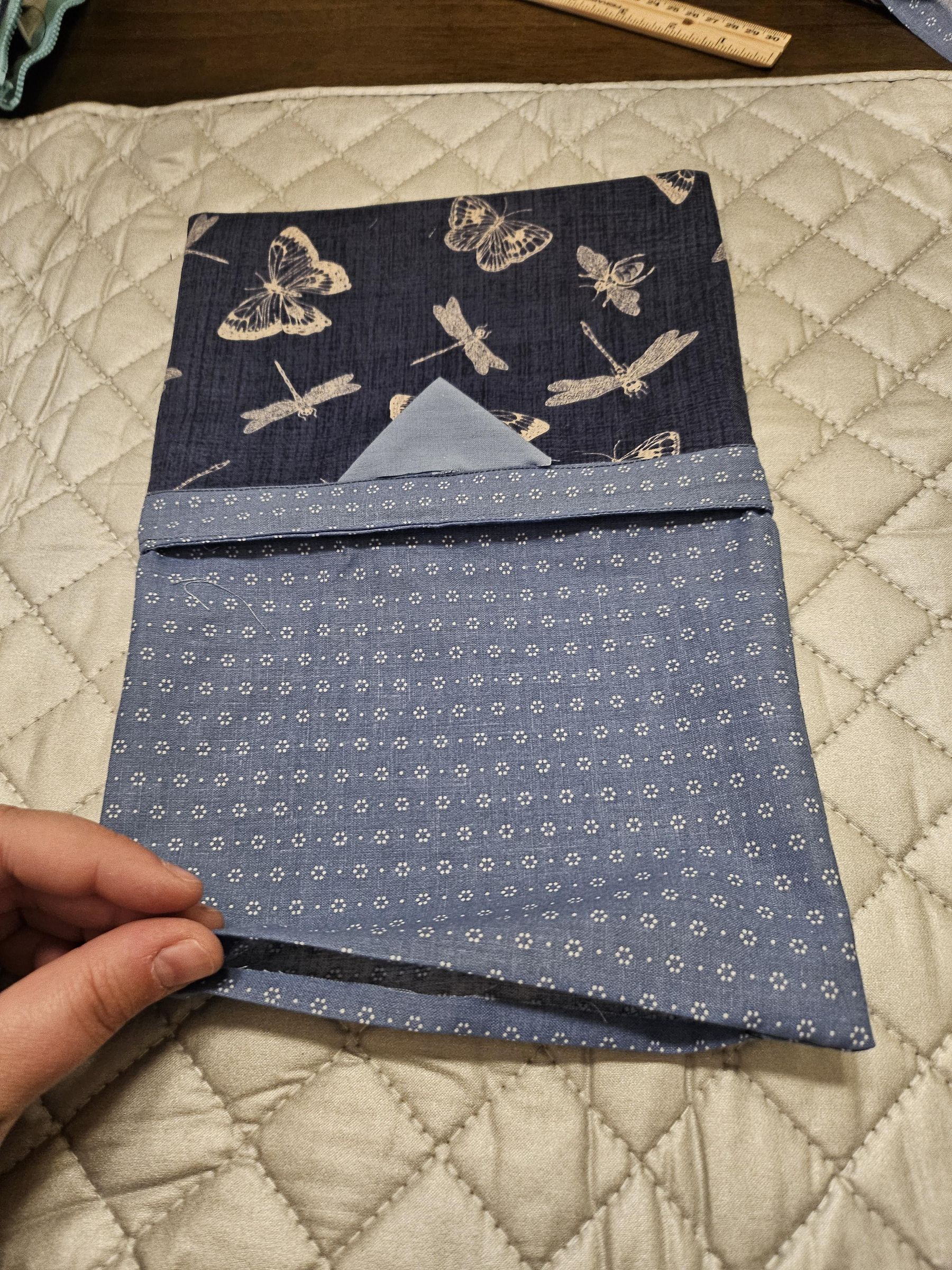 Snappy Pouch Made With Measuring Tape : 11 Steps (with Pictures ...