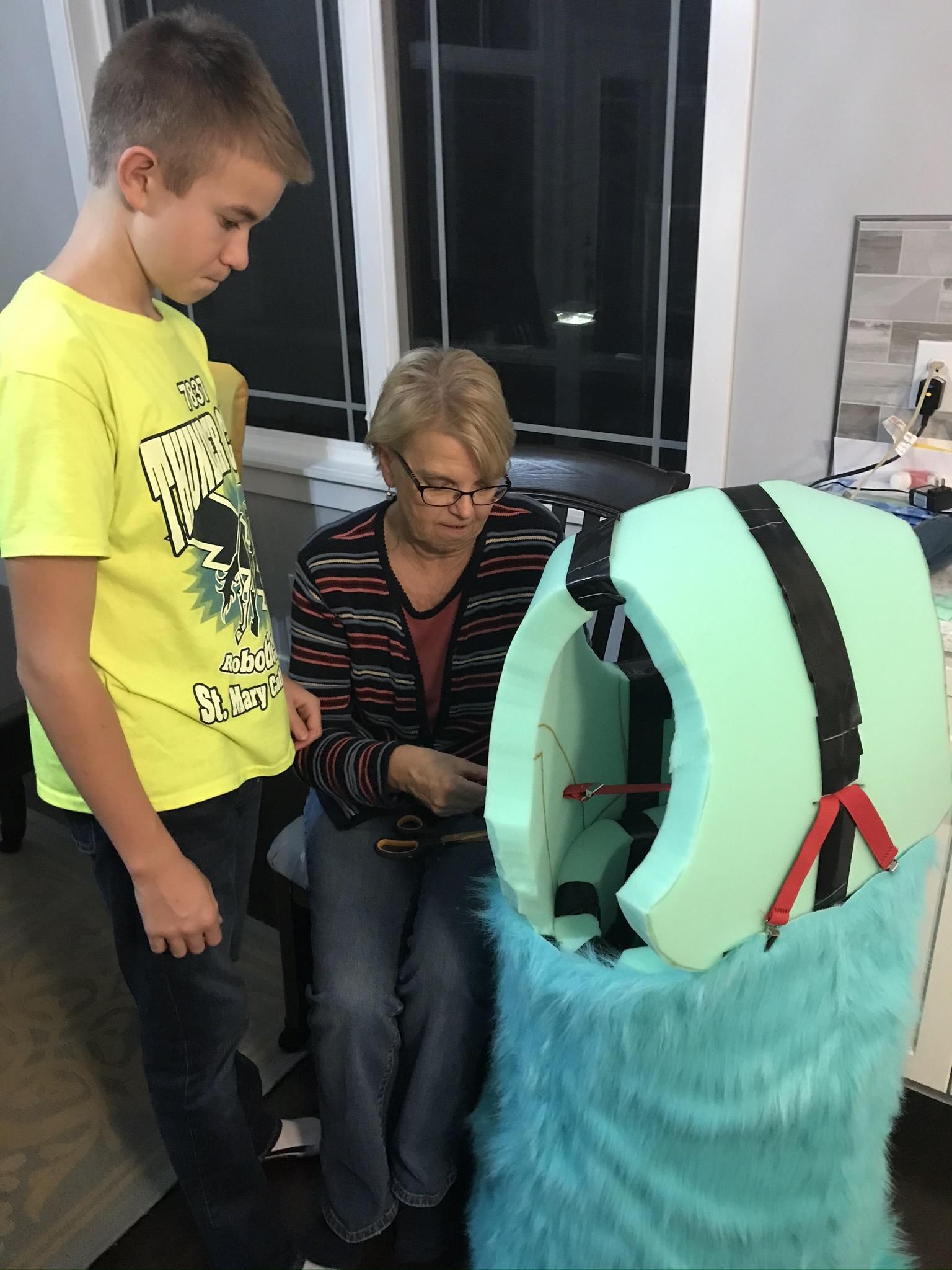 Sulley (Trademark Disney) Monster Homemade Halloween Costume : 11 Steps ...
