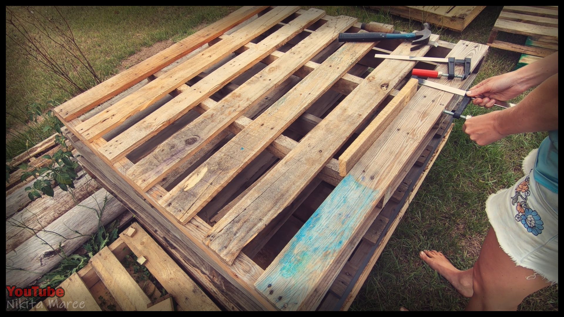 Workbench With Hidden Features : 33 Steps (with Pictures) - Instructables