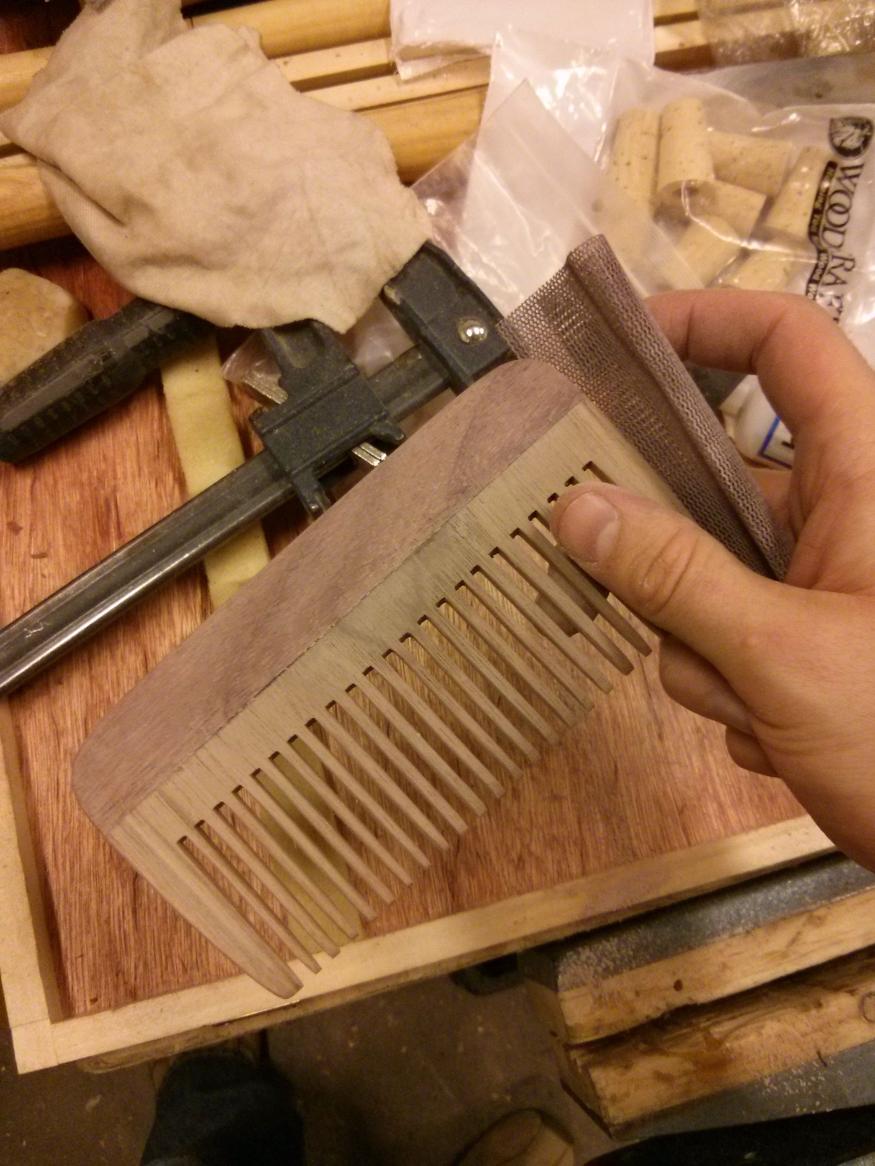 Hardwood Comb : 4 Steps (with Pictures) - Instructables
