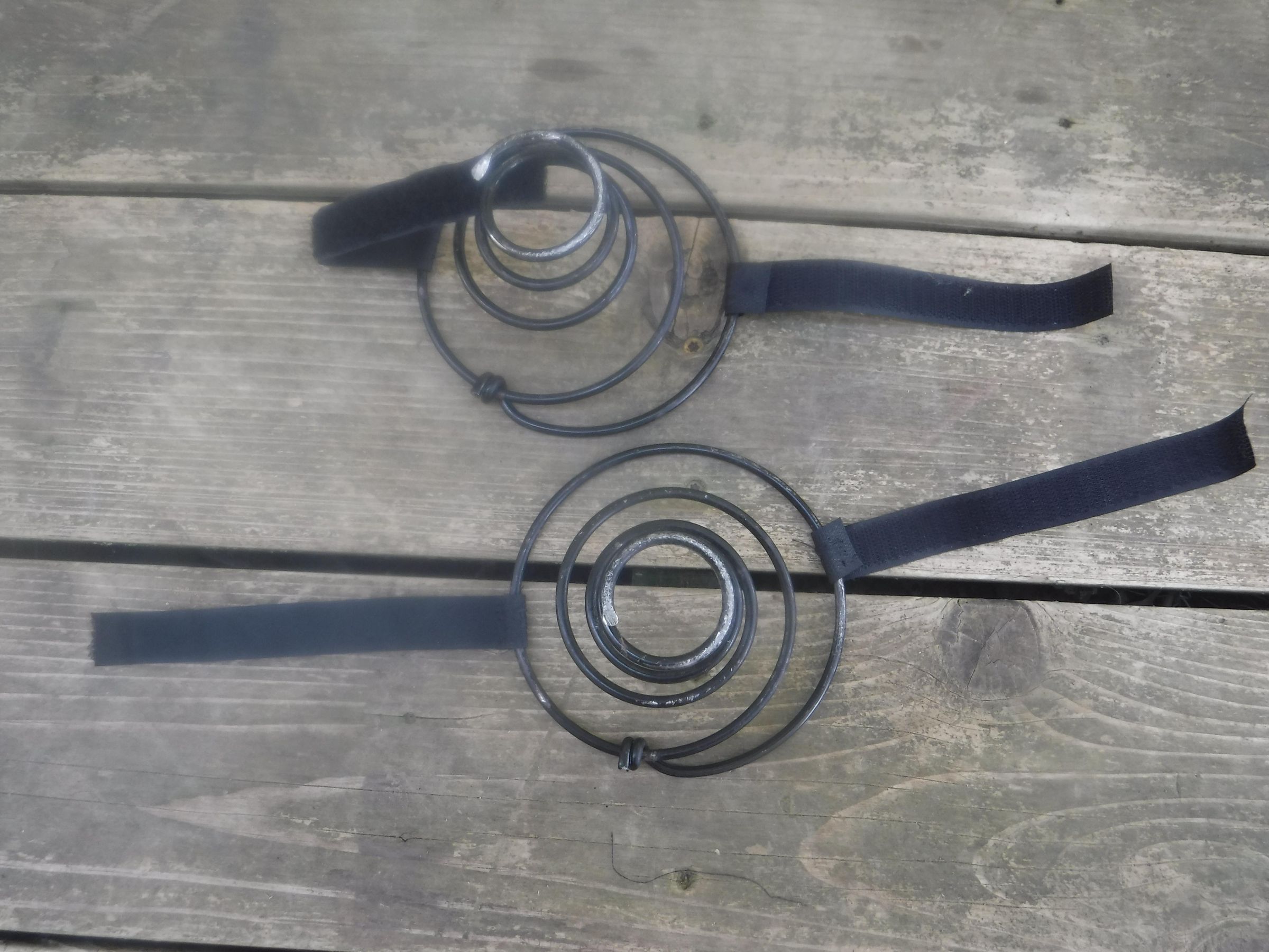 How to Attach Sofa Springs on to Shoes : 3 Steps - Instructables