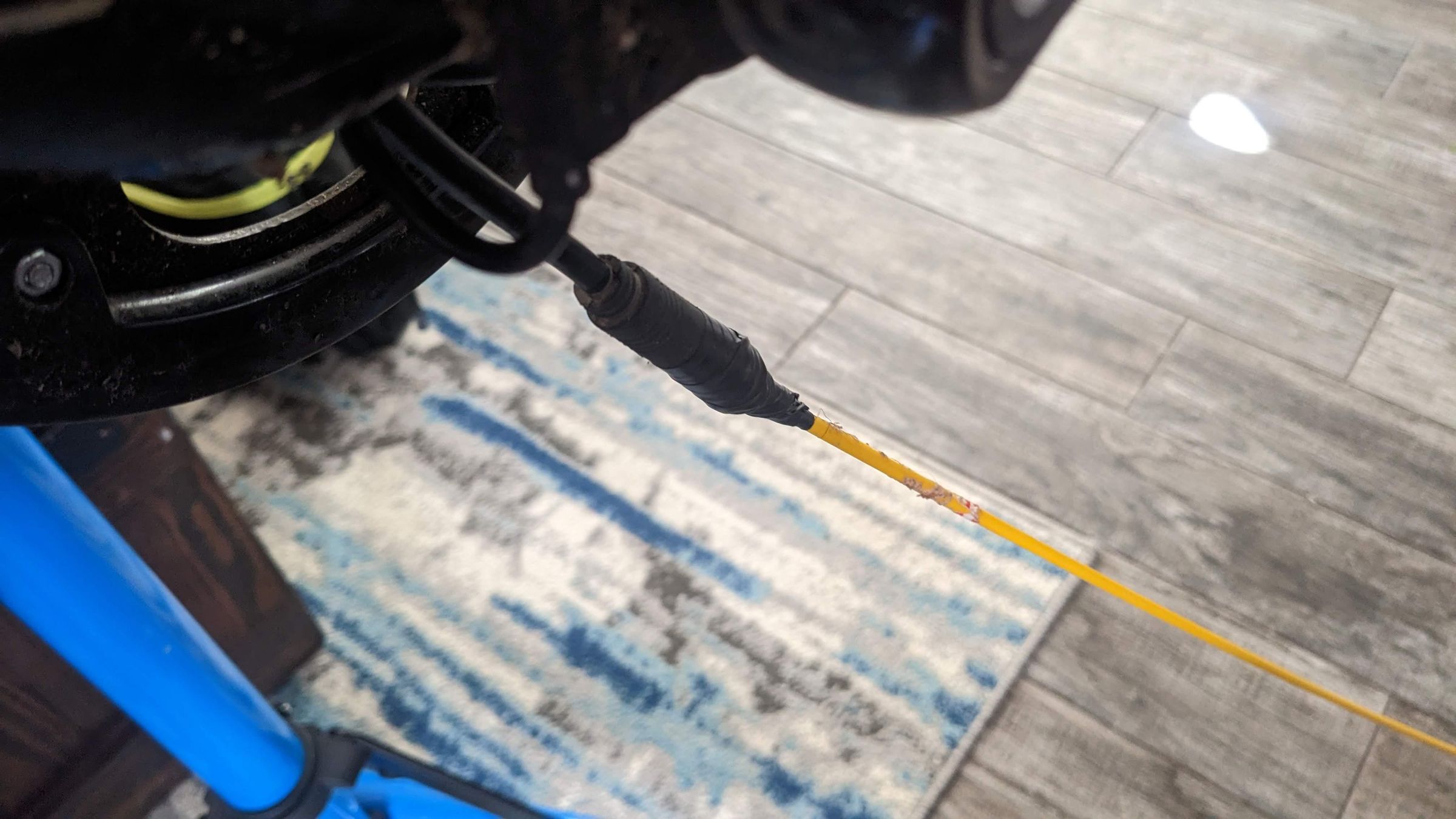 How to Install the Aventon Throttle Control Unit : 5 Steps - Instructables