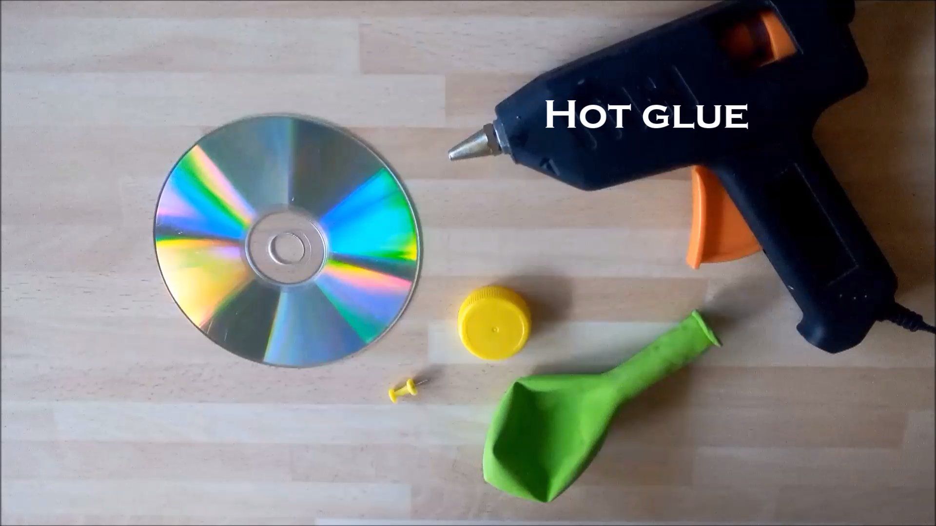 DIY Hovercraft Toy (using a CD) : 5 Steps - Instructables