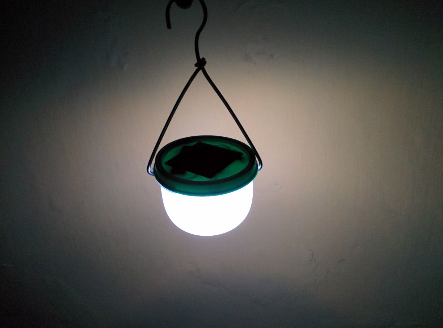 BUILD a NOCTURNAL SOLAR LIGHT BULB : 17 Steps (with Pictures ...