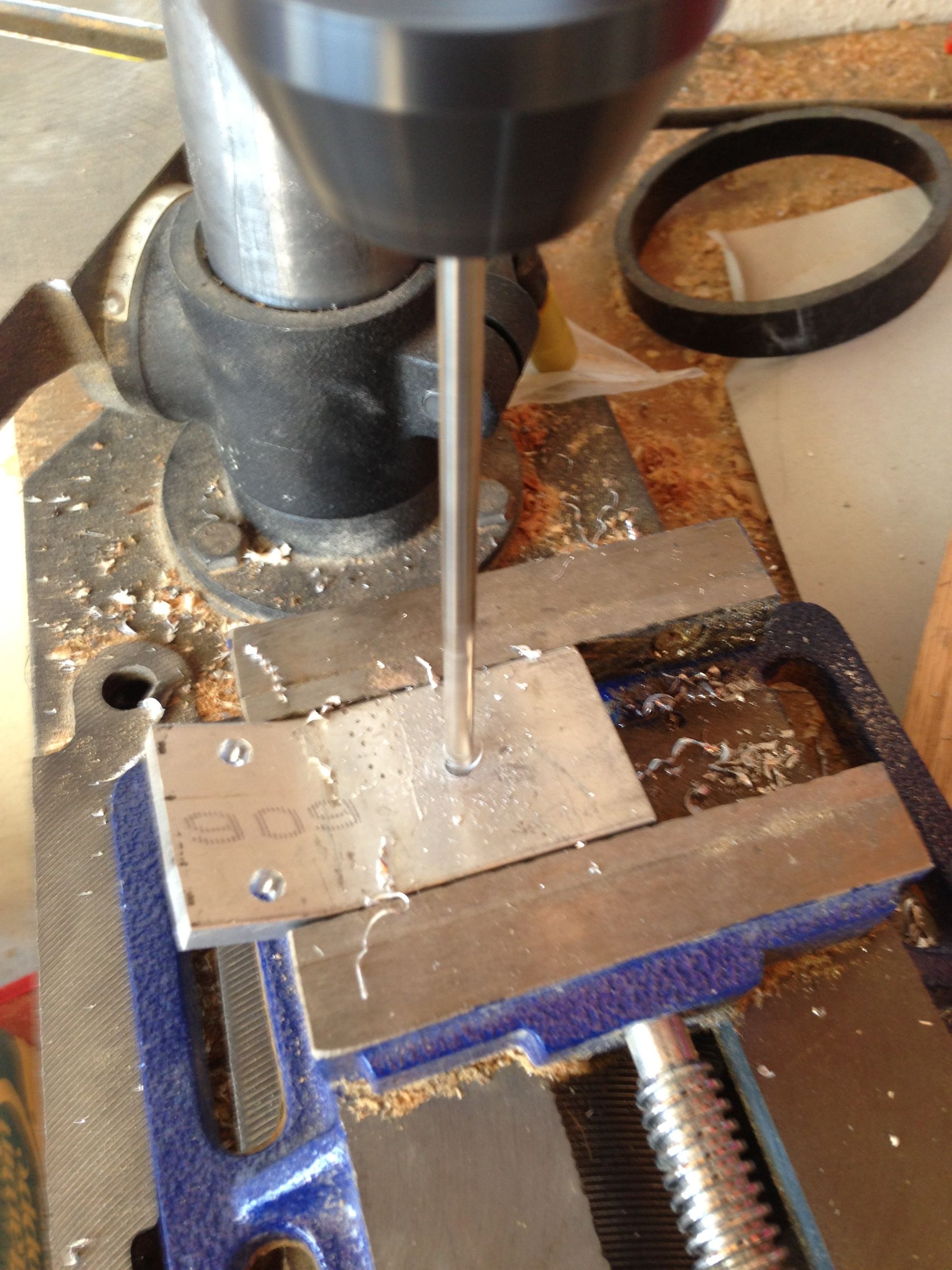 Build a Custom Bone Kickstand With Cast Aluminum : 10 Steps (with ...