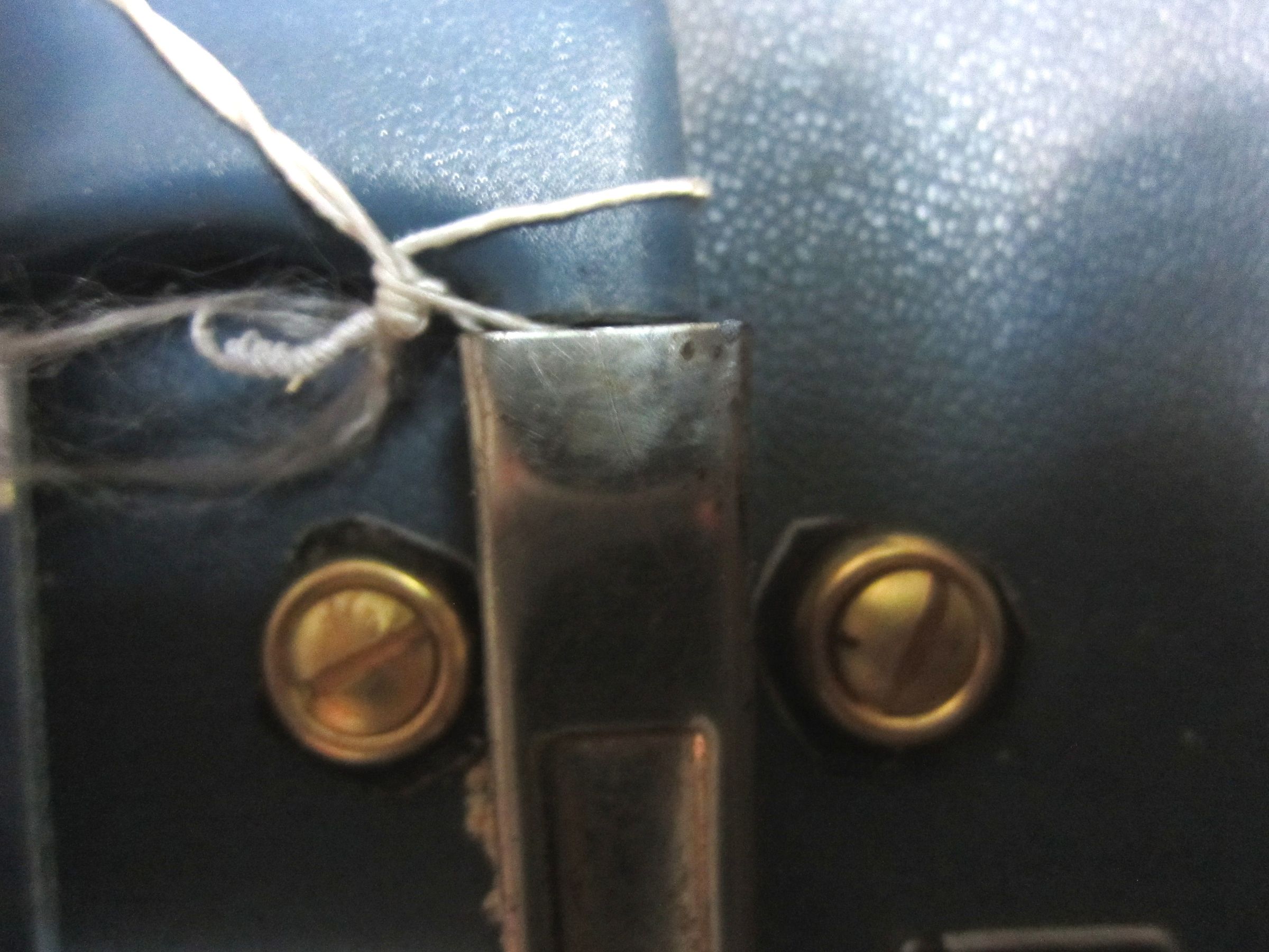 BookCASE: Travel Bookcase in a Suitcase! : 7 Steps (with Pictures ...