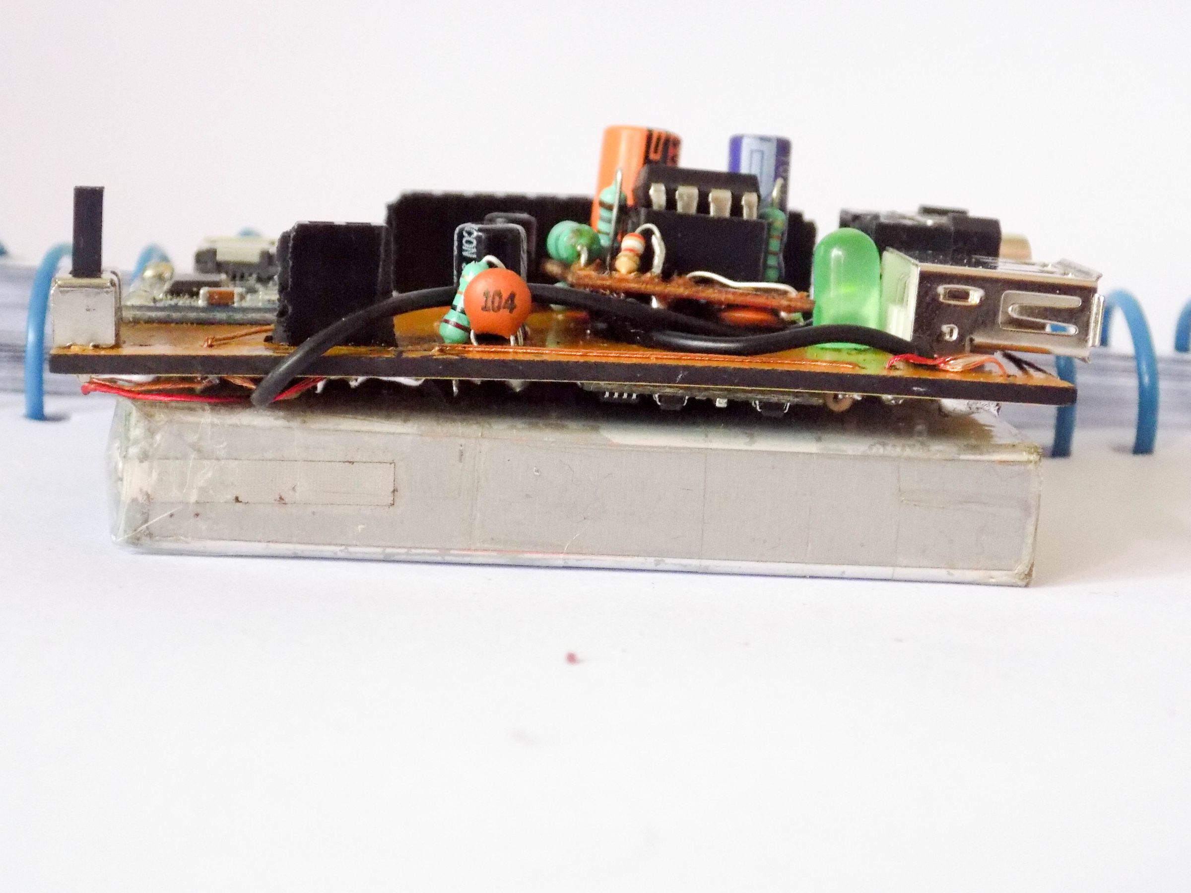 DIY Bluetooth Audio Adapter - BluFi : 9 Steps (with Pictures ...