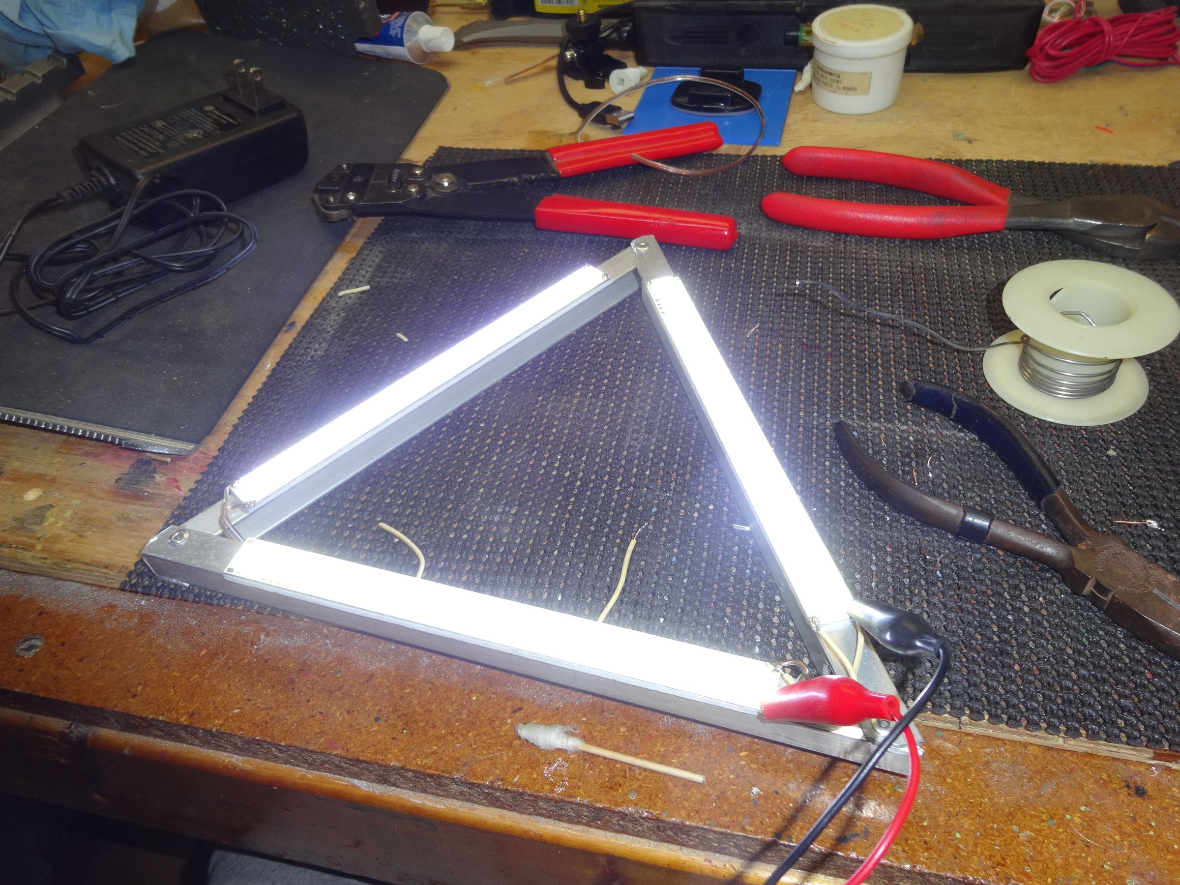 Large LED "ring" Light for Timelapse, Portraits and More... : 11 Steps ...