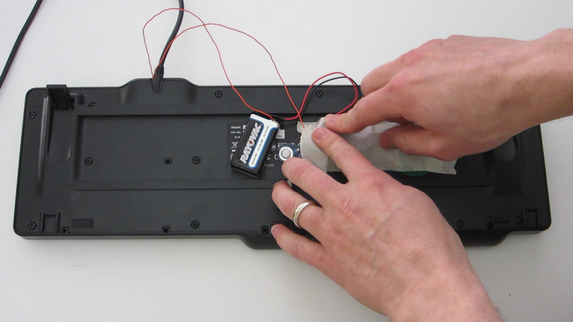 Talking Caps Lock Key Prank : 10 Steps (with Pictures) - Instructables