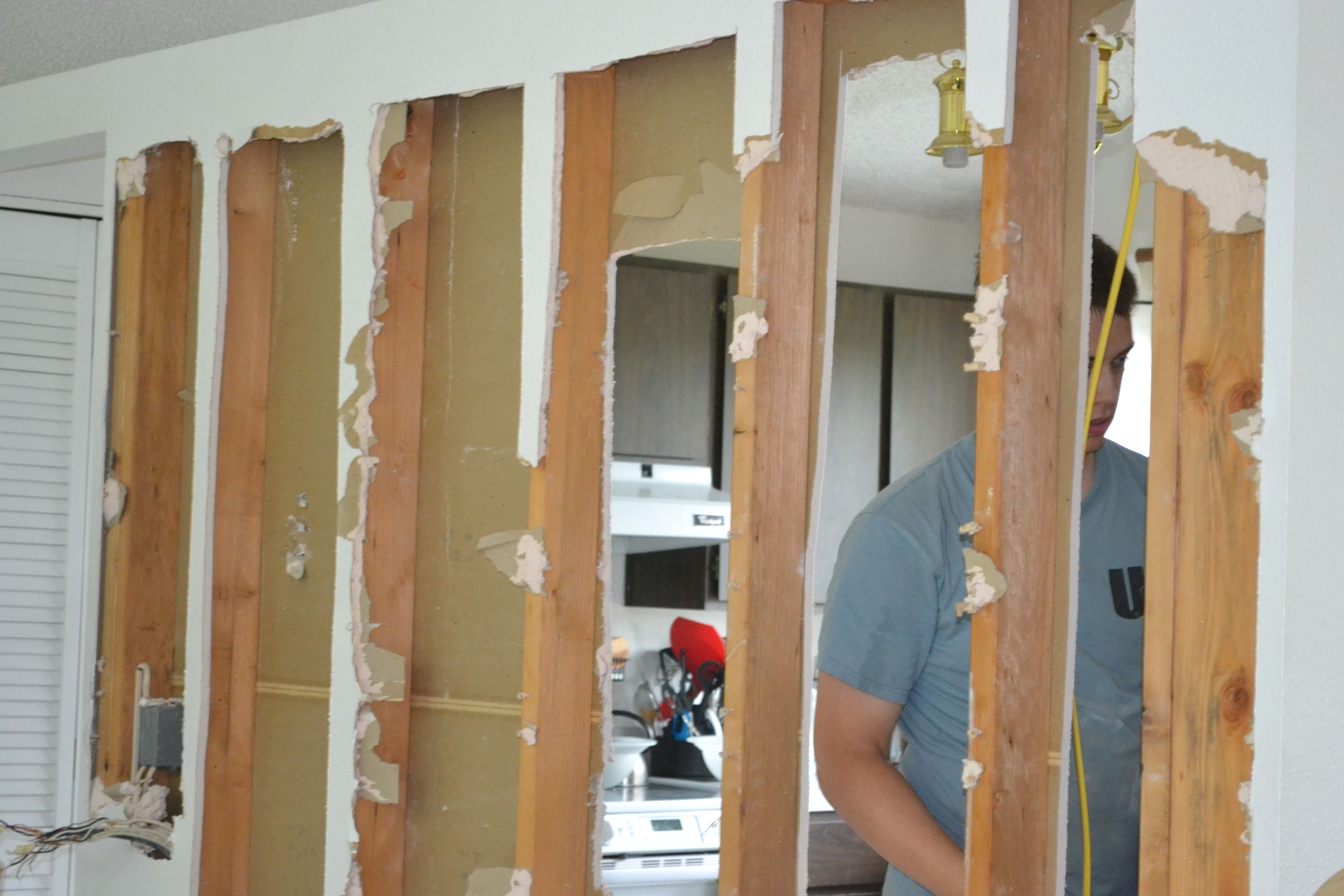 Remodeling: Removing a Wall : 7 Steps (with Pictures) - Instructables