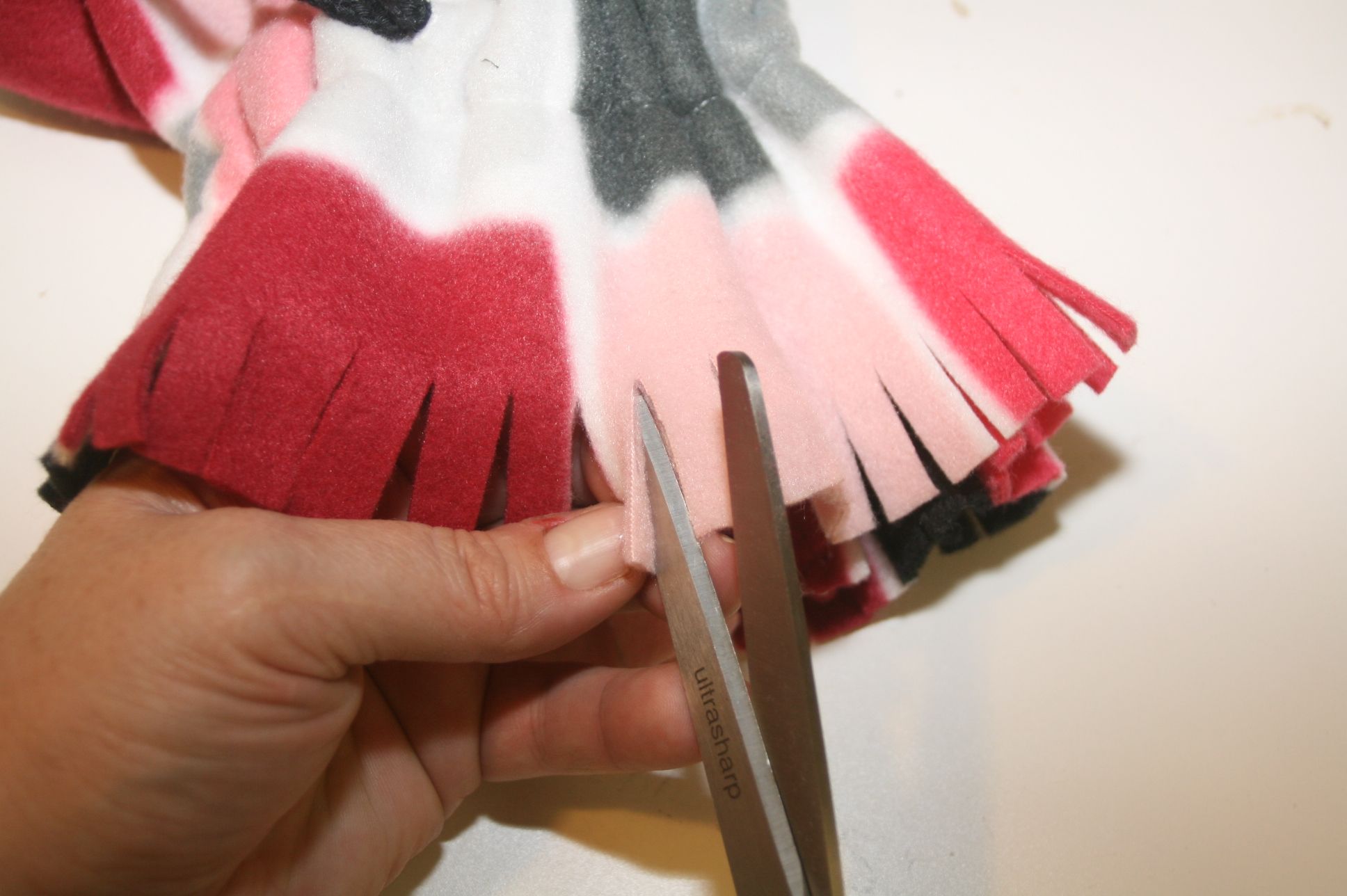 BEANIE BAG! the Hat That Transforms Into a Bag!! : 12 Steps (with ...