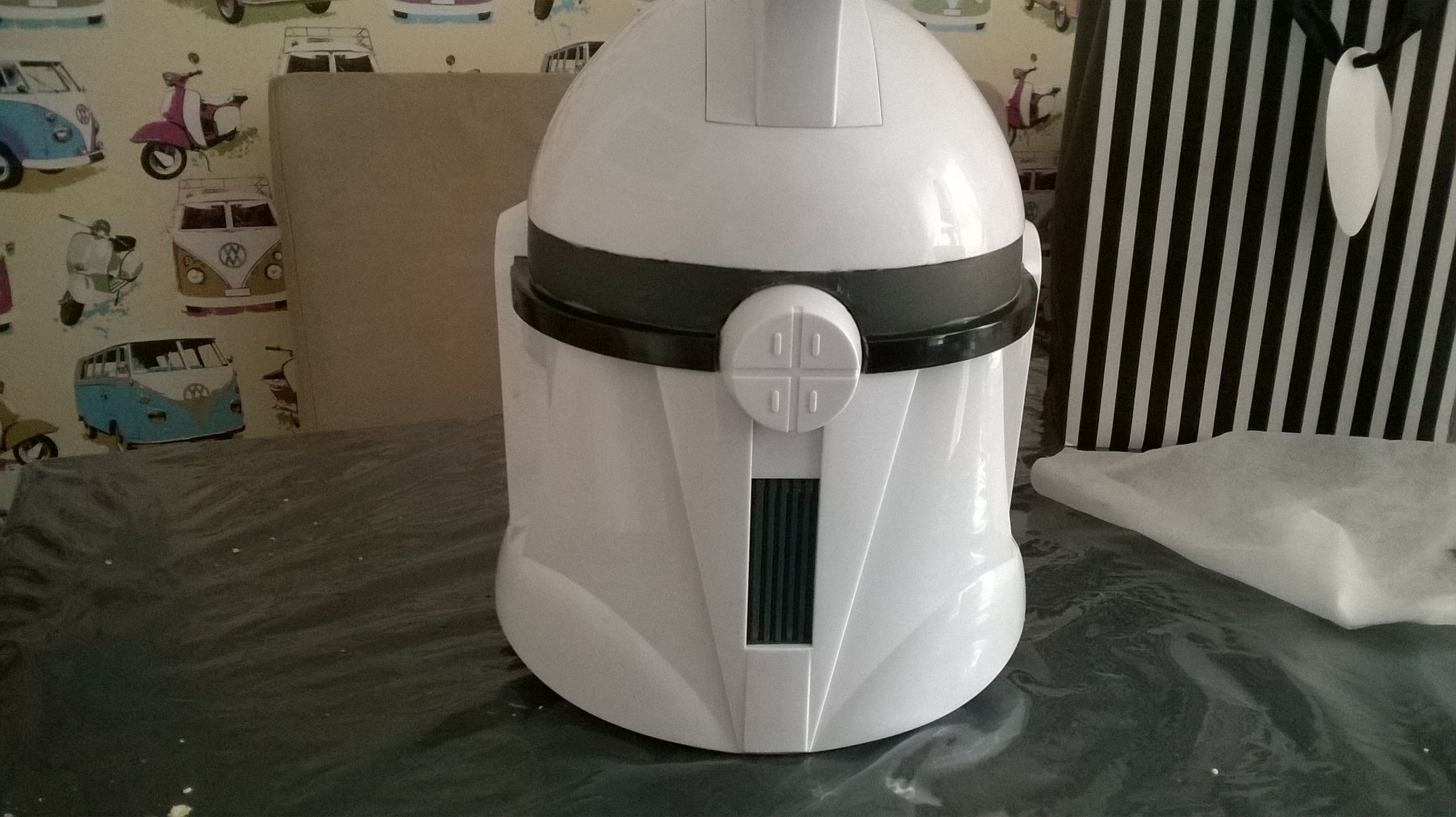 Clone Helmet: Commander Stone : 7 Steps - Instructables