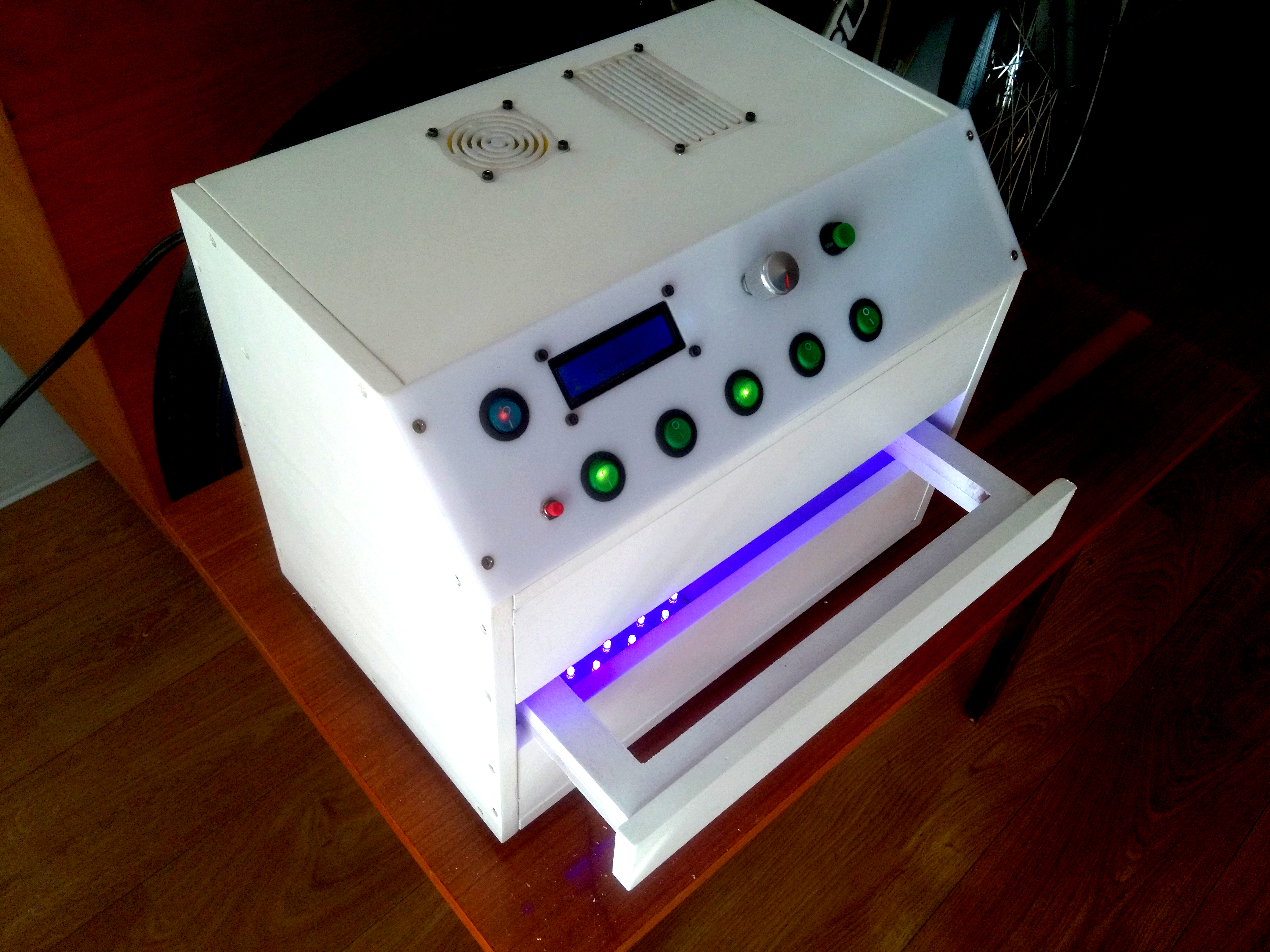 UV Two-sided Exposure Box : 5 Steps (with Pictures) - Instructables