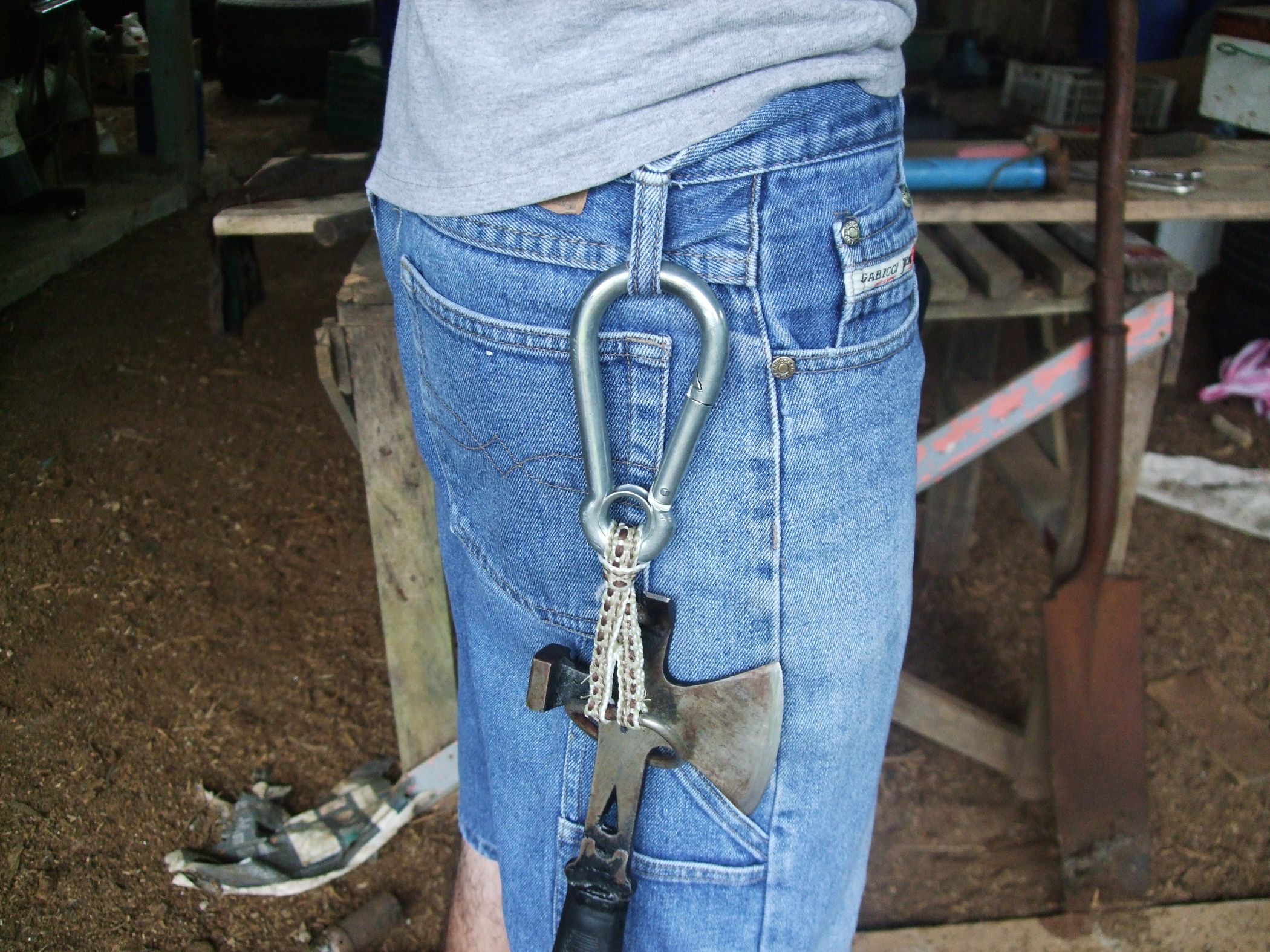 Easy DIY Holder to Tools : 4 Steps - Instructables