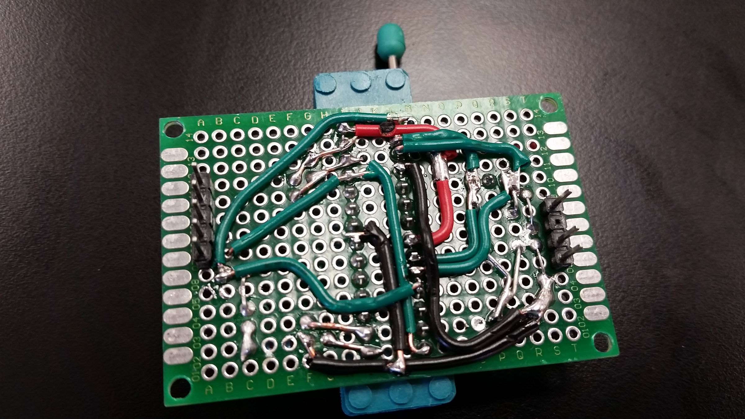 ZIF Attiny "Arduino As ISP" Programmer With External Clock : 11 Steps ...