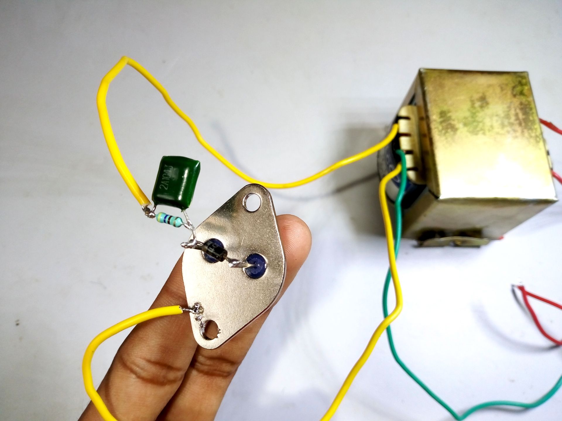 How to Make Inverter Using 3055 Transistor : 8 Steps - Instructables