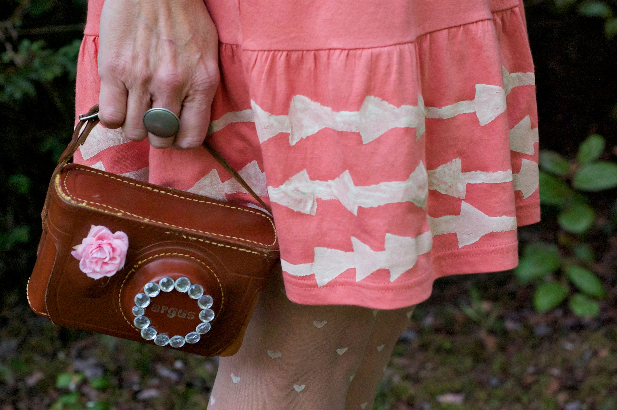 Make a Lauren Moffatt Look Alike Dress : 5 Steps (with Pictures ...