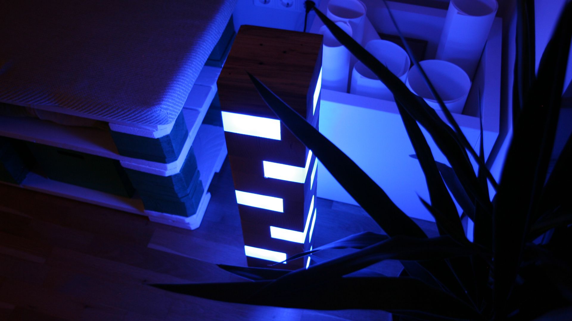 Colored LED Lamp From Pallet Wood Blocks : 10 Steps (with Pictures ...