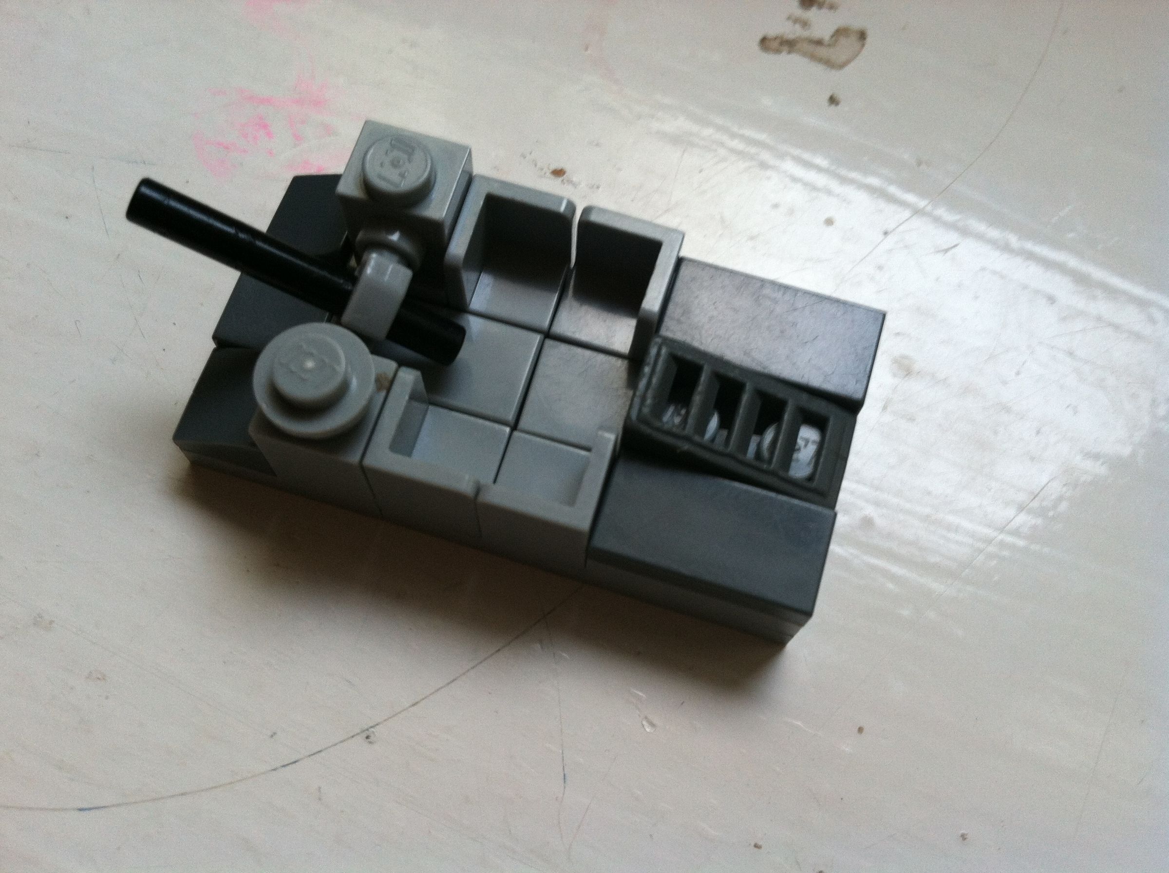 Mini Lego Tanks! : 7 Steps - Instructables
