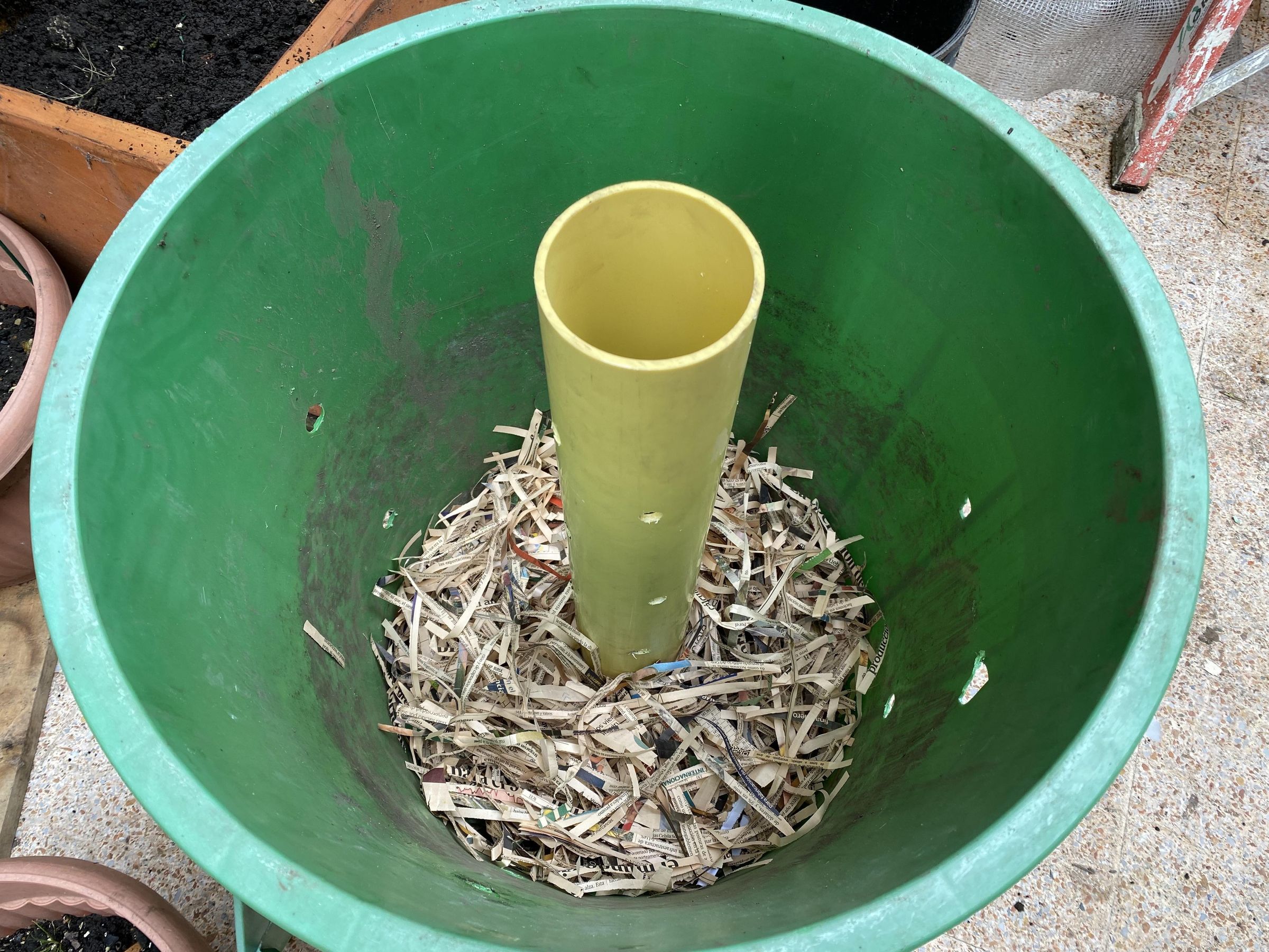 Easy Home Compost Bin : 3 Steps (with Pictures) - Instructables