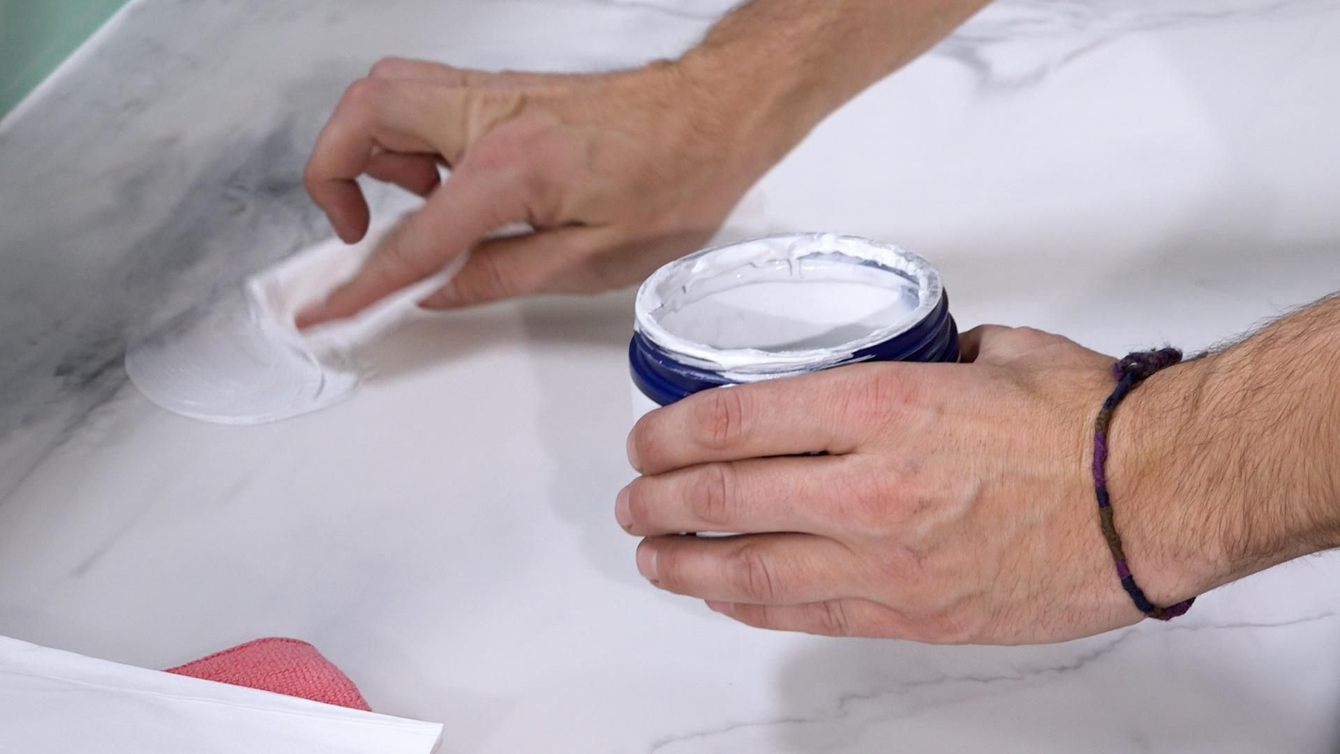 How to Get a Matt or Satin Finish on Epoxy Resin Countertops : 4 Steps ...