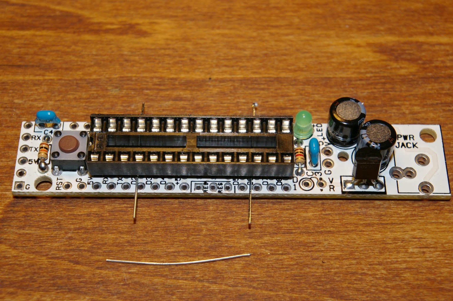 Assembling The Really Bare Bones Board Rbbb Arduino Clone Updated 16 Steps Instructables