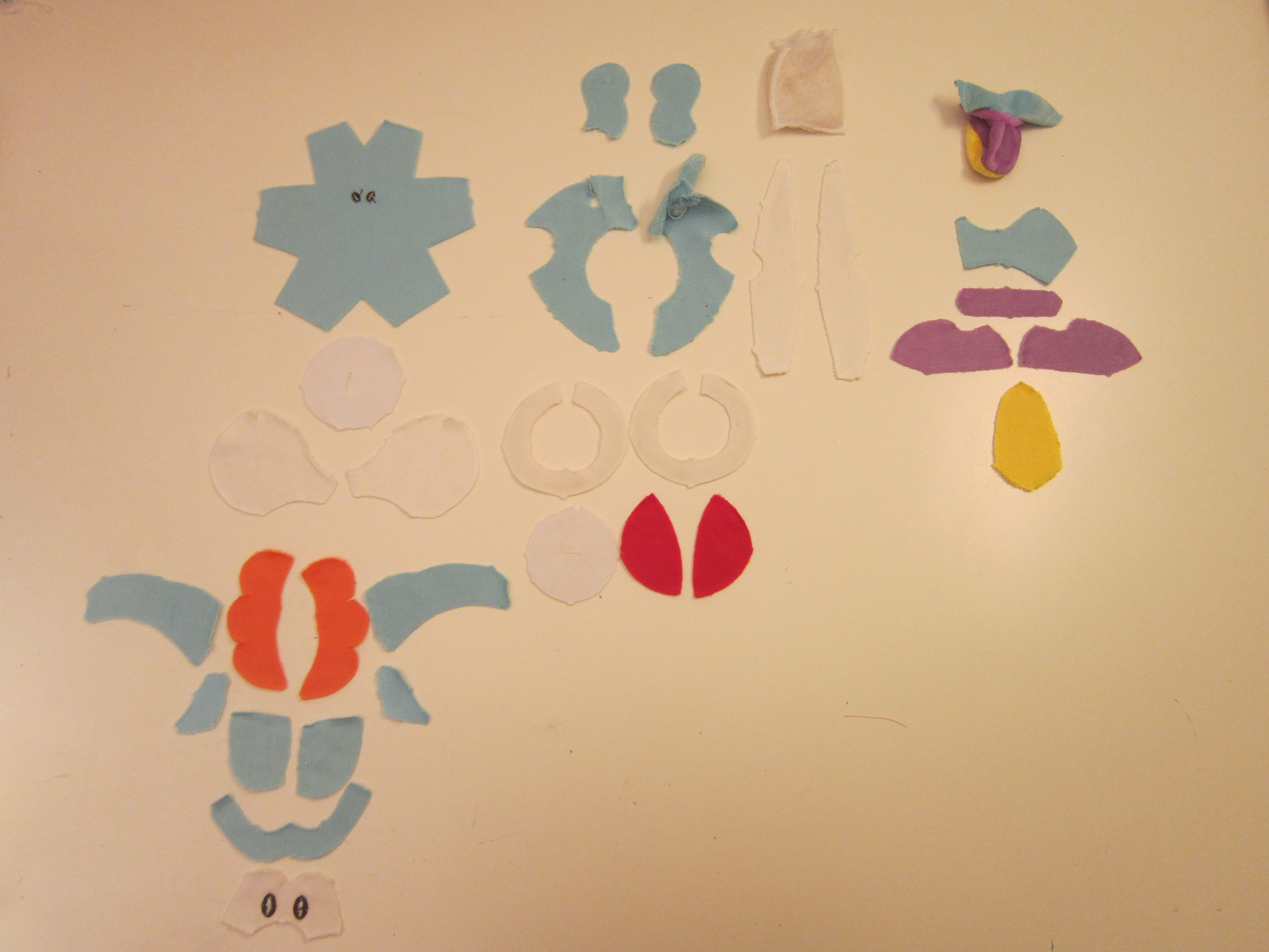 Giant Yoshi Plush : 20 Steps (with Pictures) - Instructables