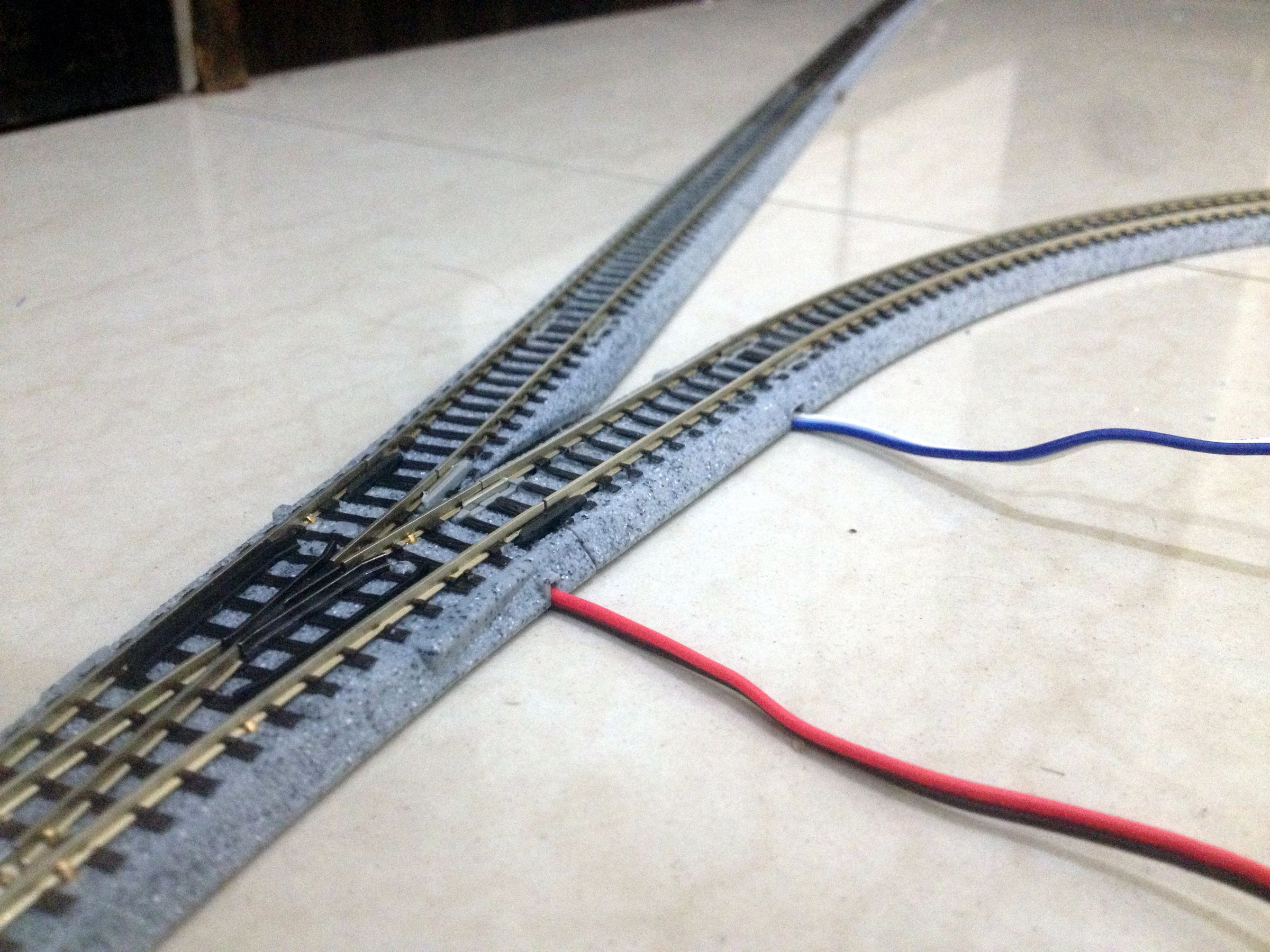 Automated Model Railroad Layout With Reverse Loops : 14 Steps ...