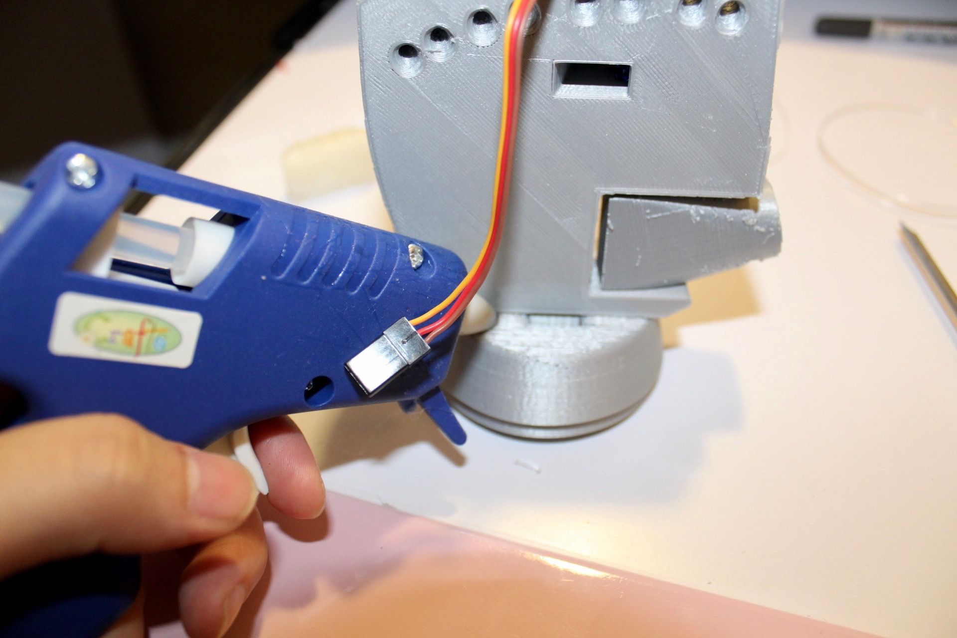 3D Printed Robotic Hand With Bluetooth Control : 18 Steps (with ...