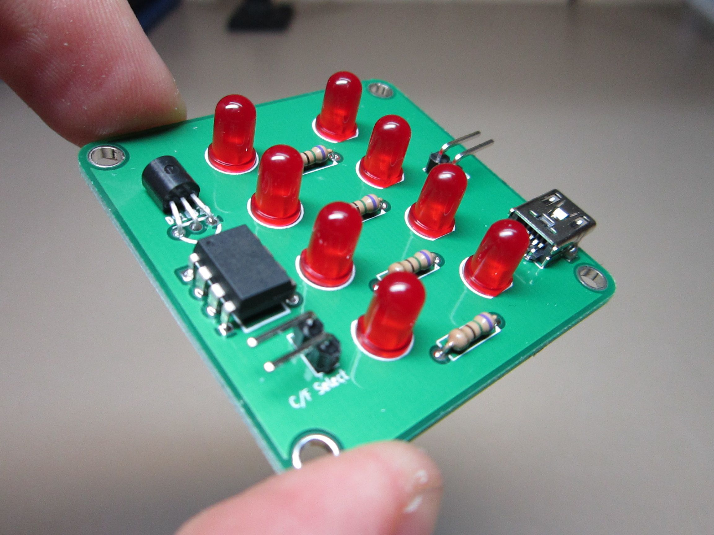 Binary Thermometer USB Powered : 8 Steps - Instructables