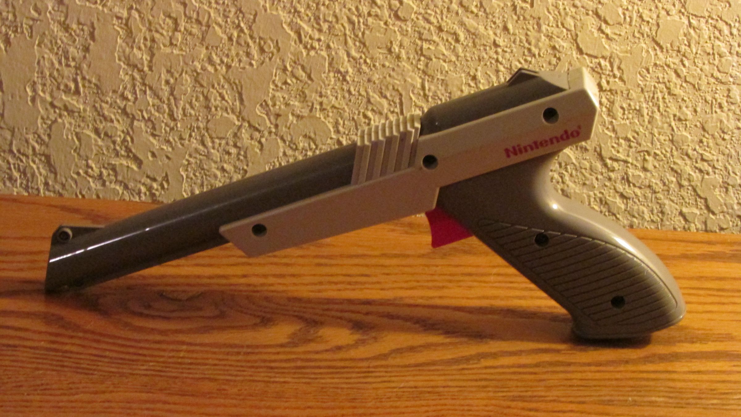 Nintendo Laser Zapper - No Solder : 4 Steps - Instructables
