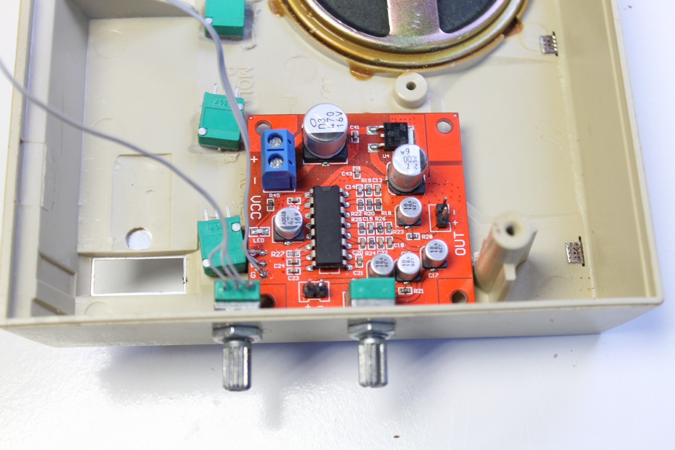 Dub Siren Synth - 555 Project V2 : 13 Steps (with Pictures) - Instructables