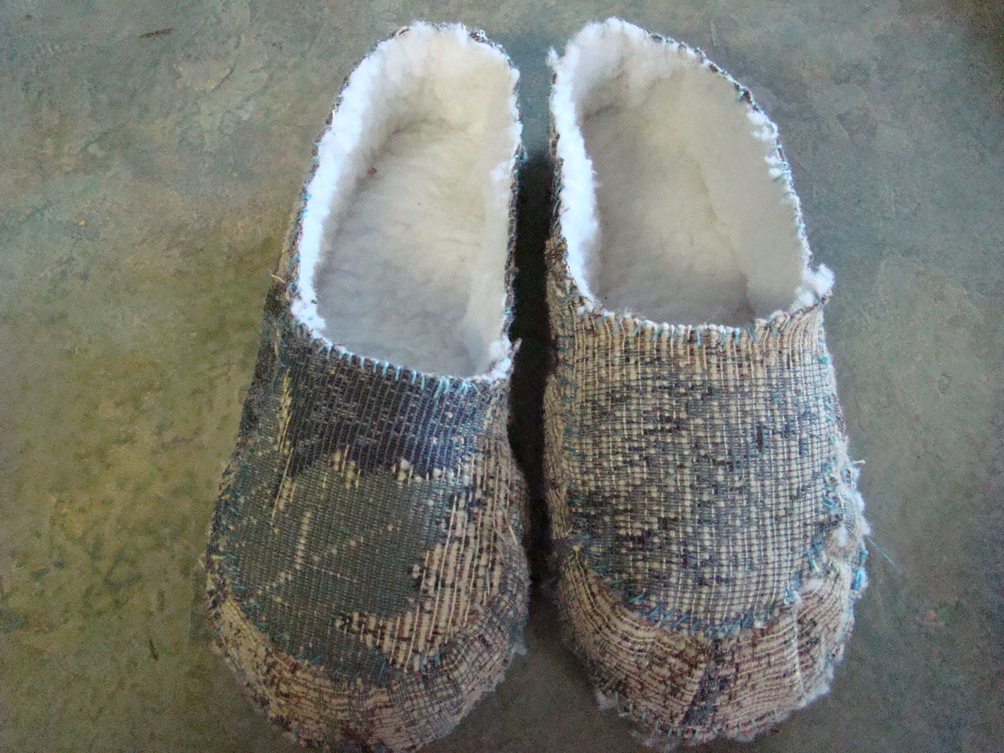DIY Slippers : 16 Steps (with Pictures) - Instructables