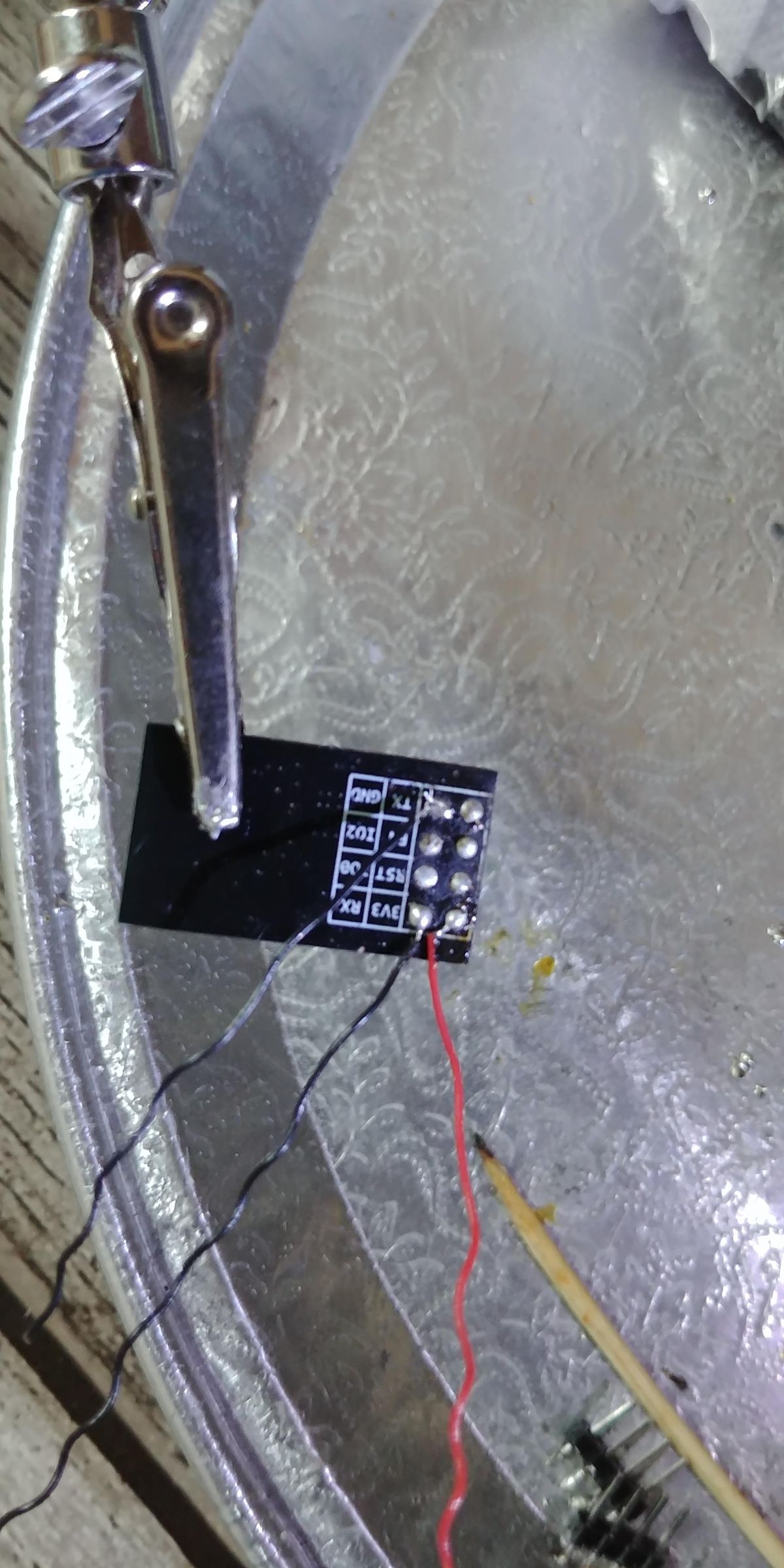 Diy Re-Configurable ESP01 Wifi-Button With Charging Base : 20 Steps ...