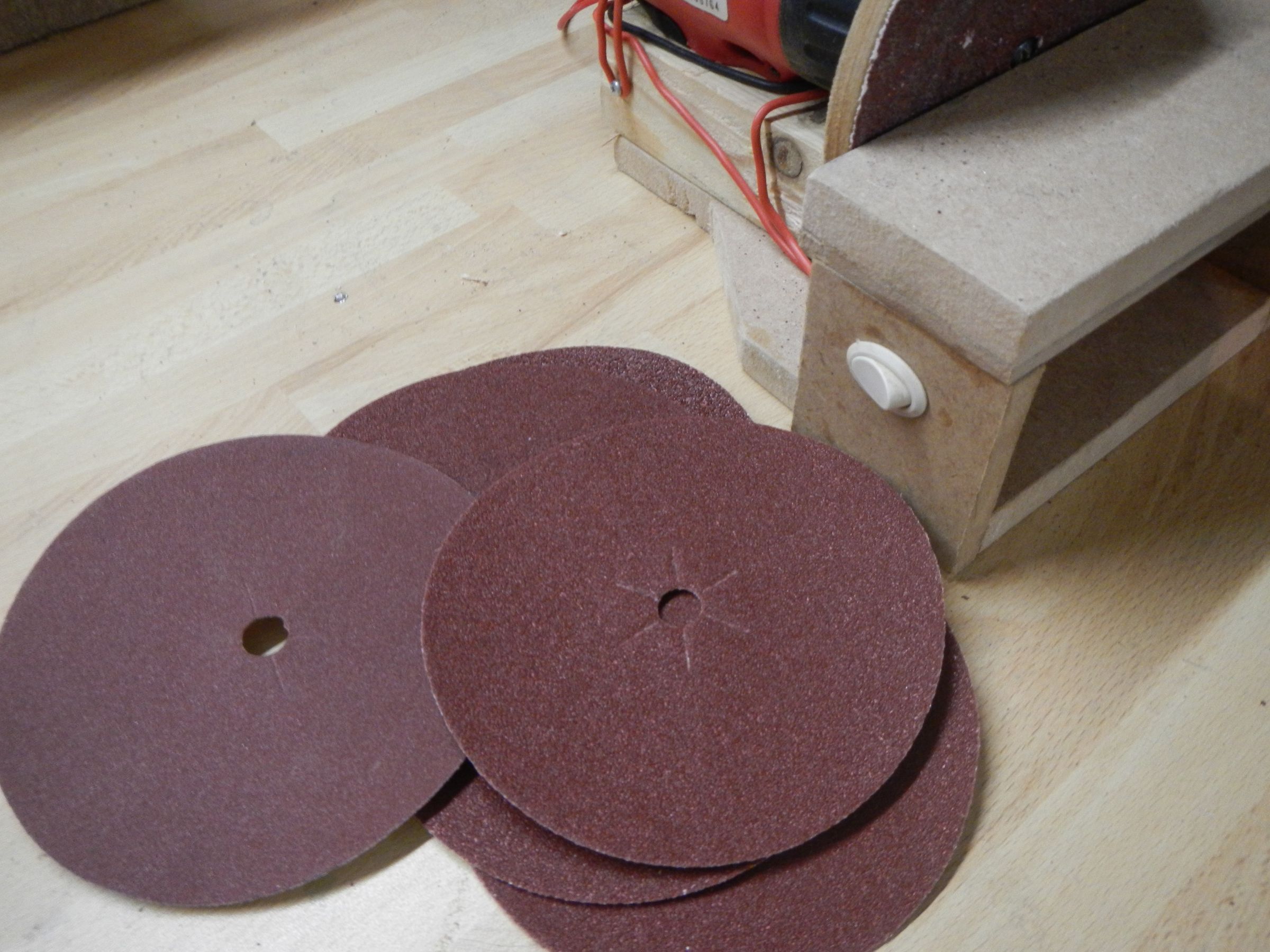 3$ Disk Sander : 8 Steps (with Pictures) - Instructables