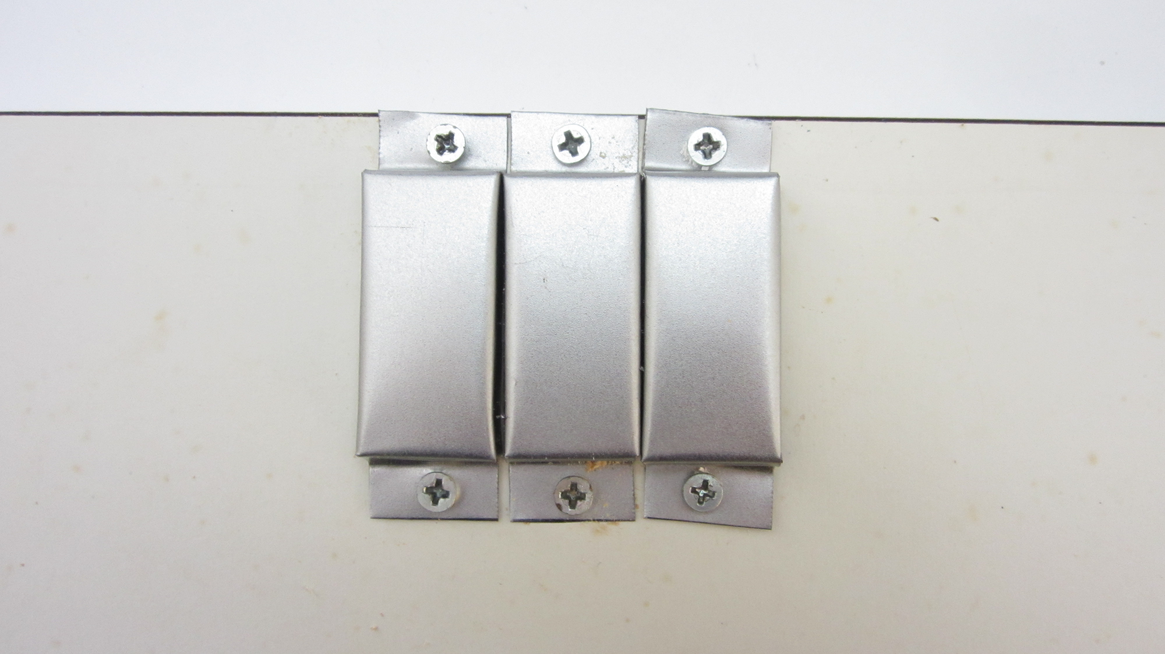 Magnetic Tool Hanger : 12 Steps (with Pictures) - Instructables