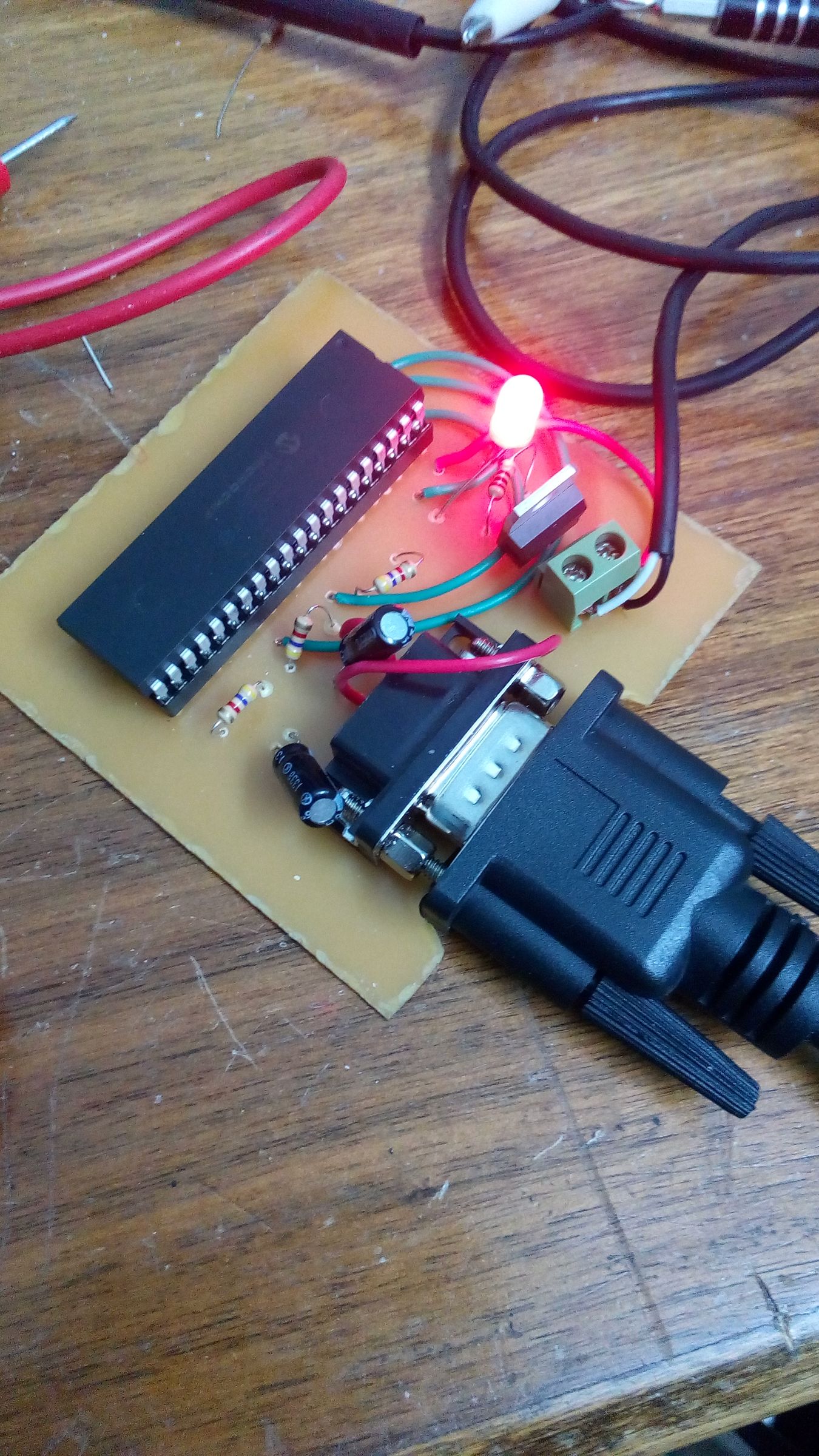 Simple 3 Resistor PIC Programmer : 3 Steps - Instructables