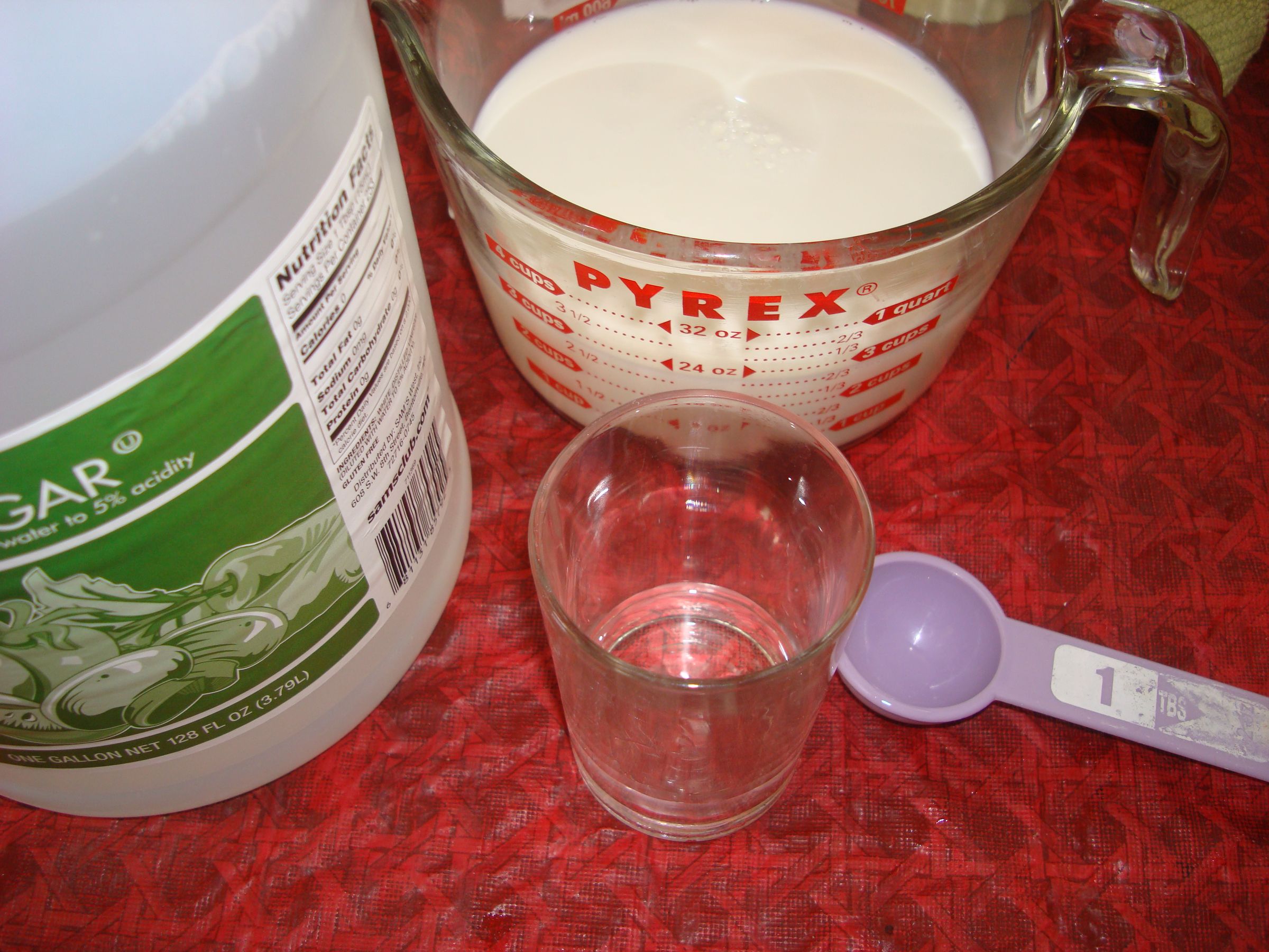 Plastic Milk : 8 Steps (with Pictures) - Instructables